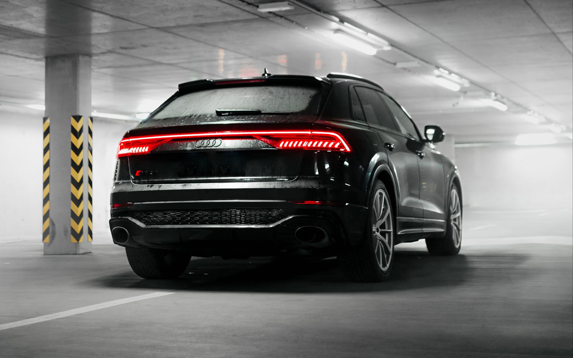 Download wallpaper 1920x1200 audi q8, audi, car, suv, black, rear view ...
