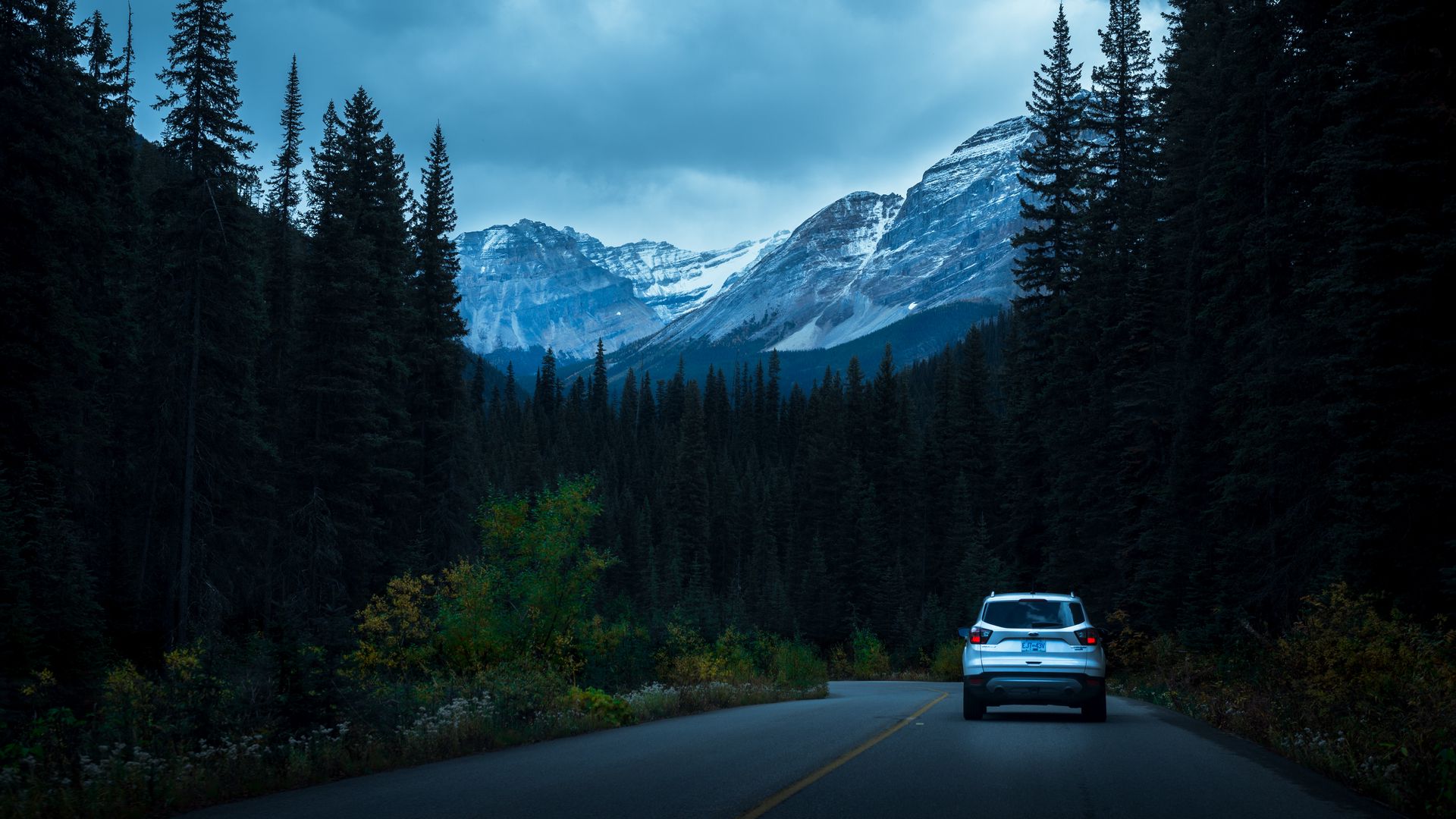 Download wallpaper 1920x1080 auto, road, mountains, traffic full hd ...