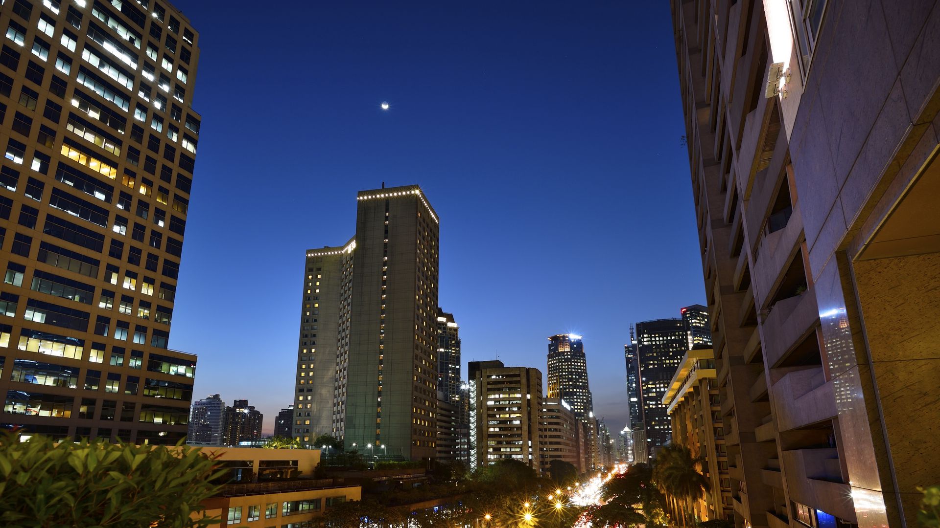 Download wallpaper 1920x1080 building, architecture, skyscraper, road ...