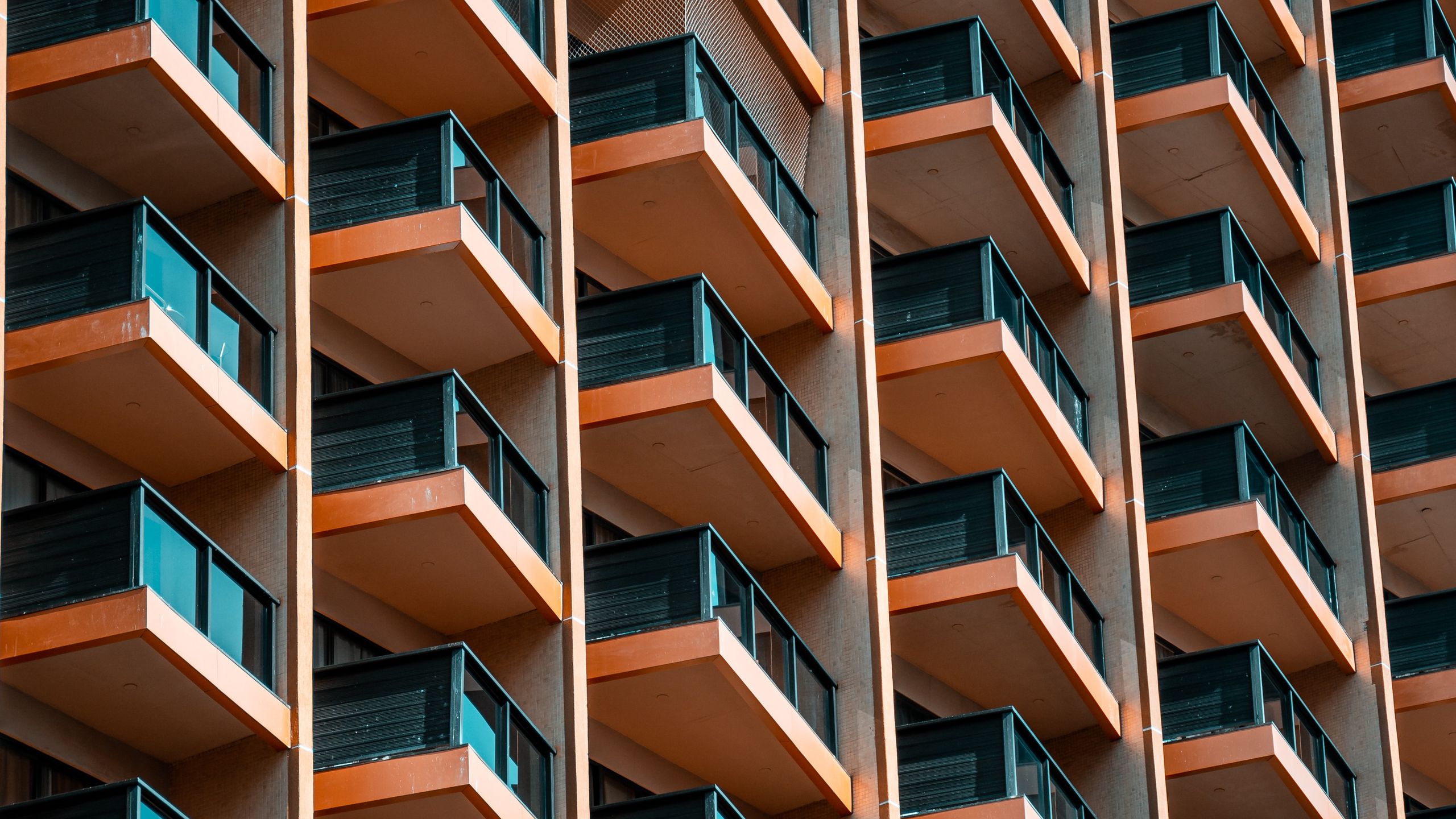 Download wallpaper 2560x1440 building, architecture, windows widescreen ...