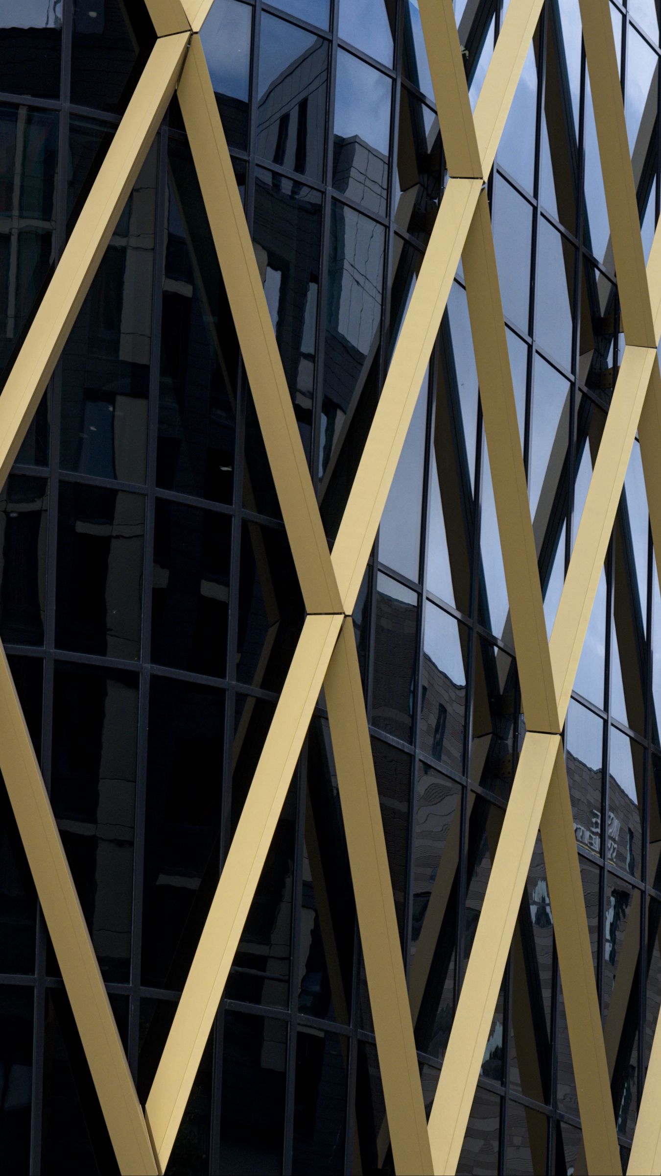 Download wallpaper 1350x2400 building, facade, diamonds, architecture ...