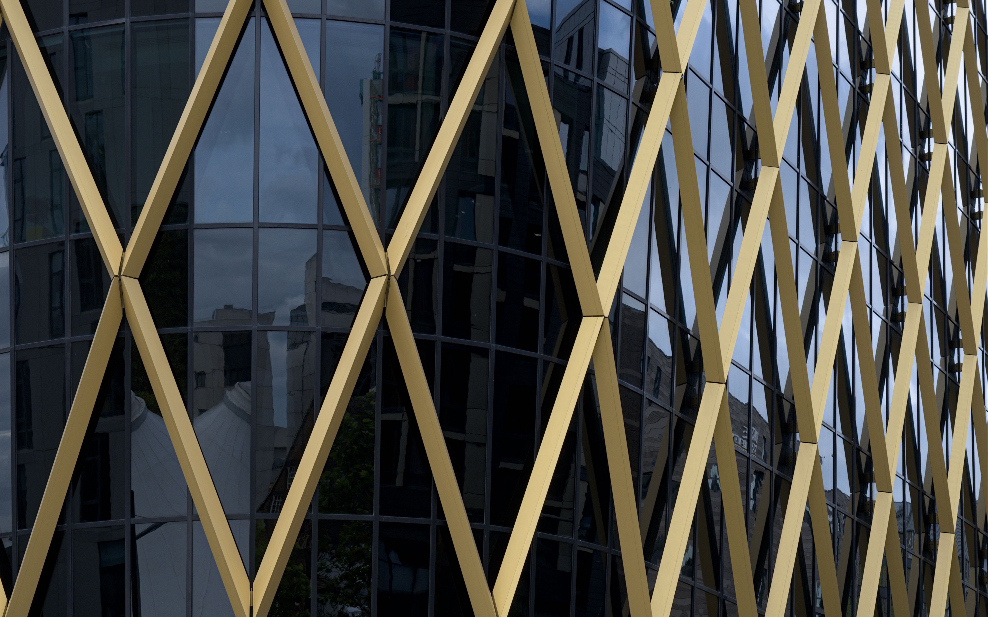 Download wallpaper 3840x2400 building, facade, diamonds, architecture ...