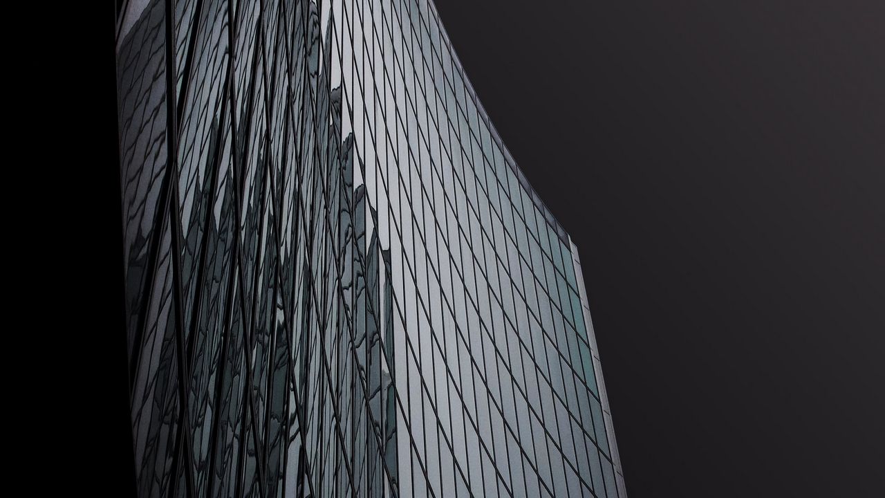 Wallpaper building, facade, glass, reflection, dark hd, picture, image