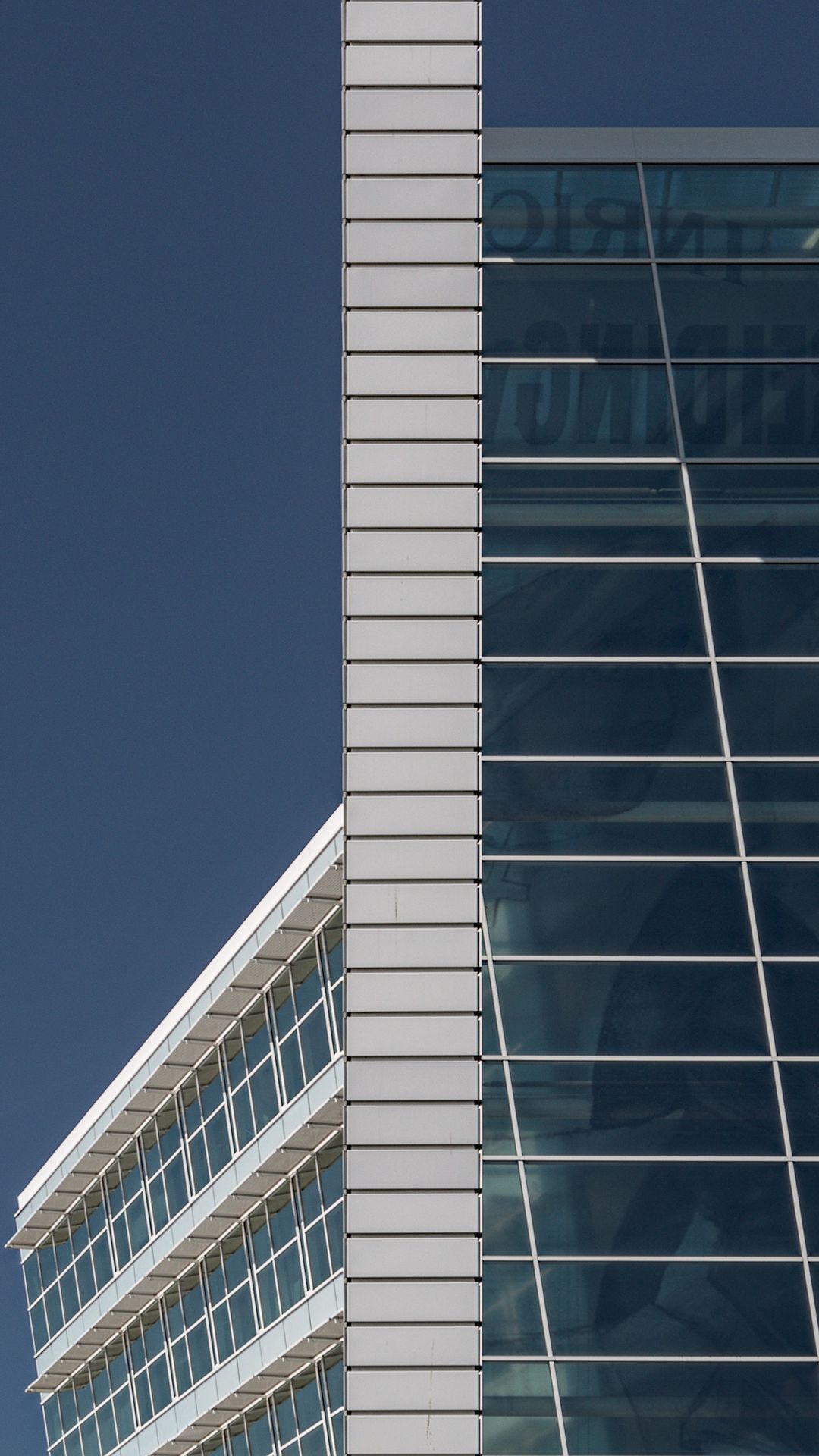 Download wallpaper 1080x1920 building, facade, glass, lines samsung ...