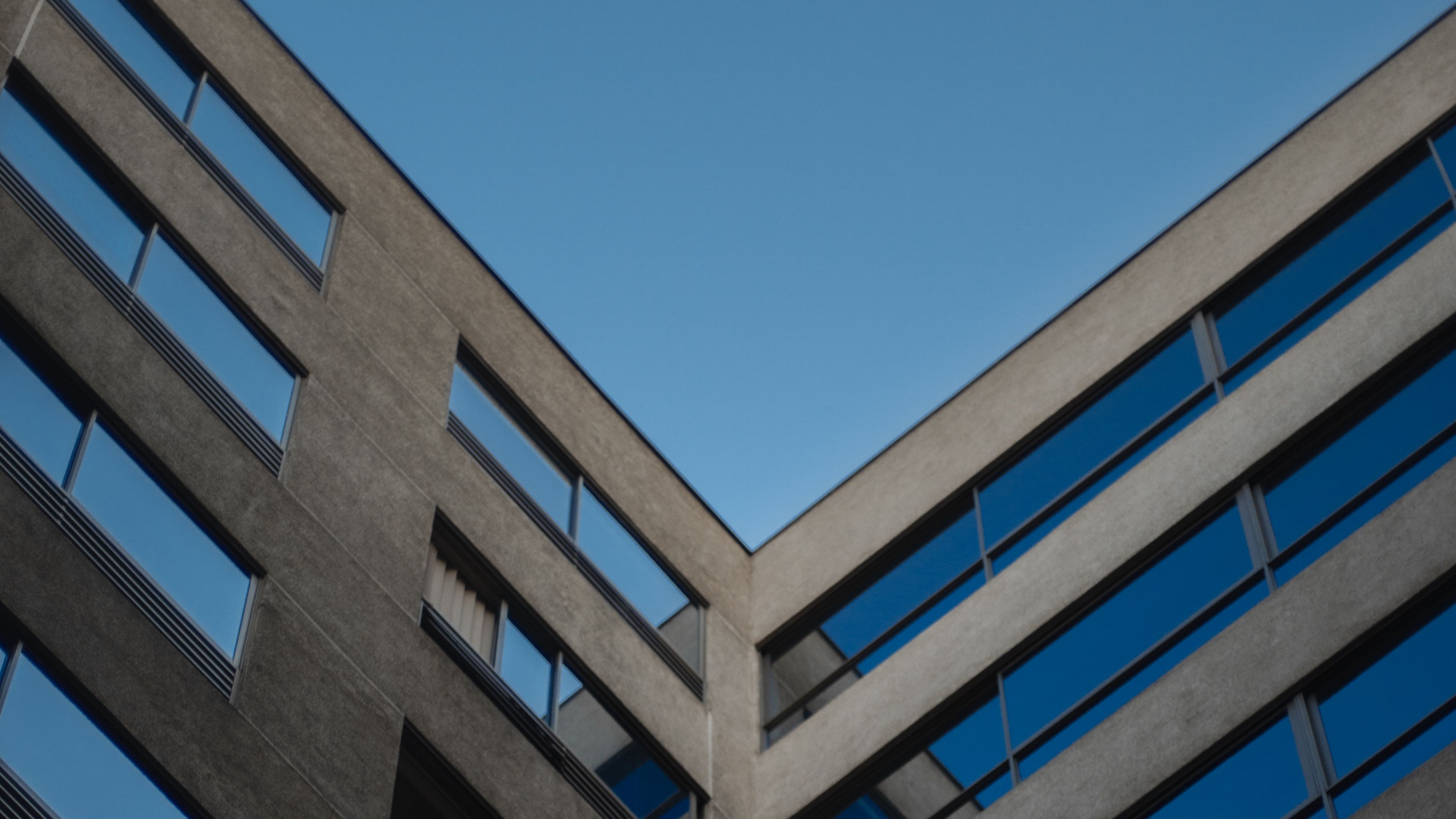 Download wallpaper 3840x2160 building, facade, windows, sky 4k uhd 16:9 ...