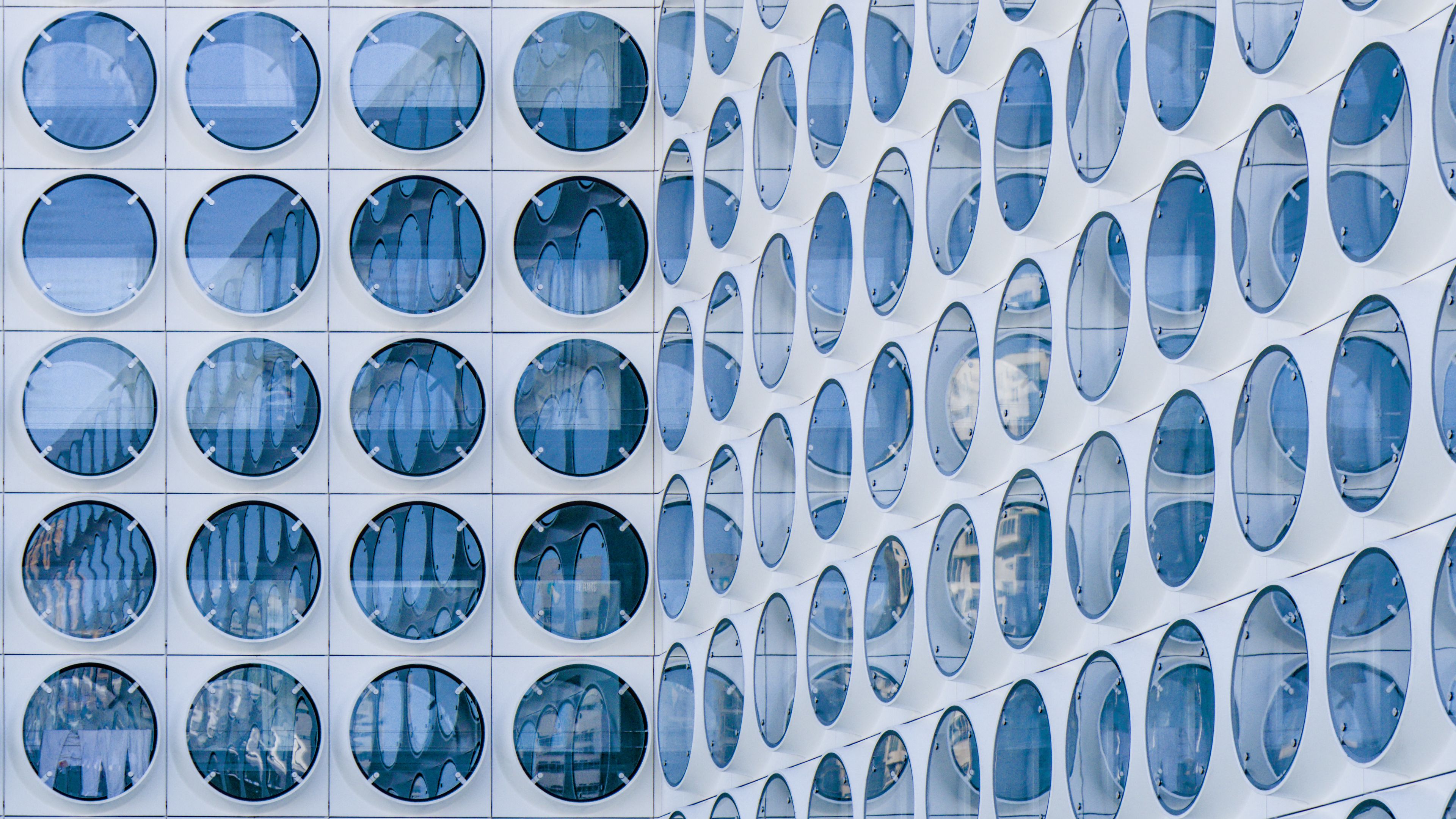 Download wallpaper 3840x2160 building, windows, circles, white, blue 4k ...