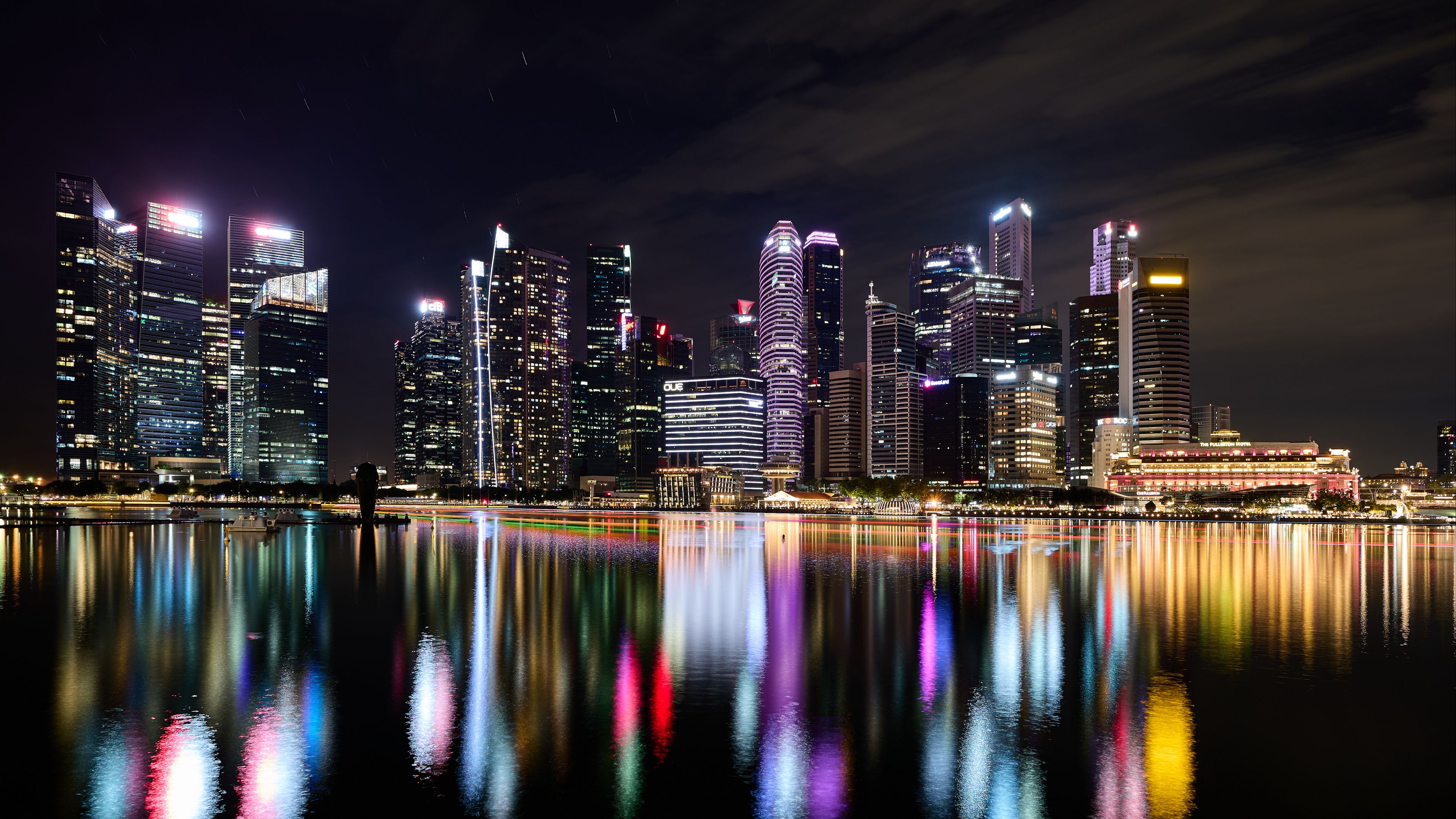 Download wallpaper 3840x2160 buildings, lights, river, reflection ...