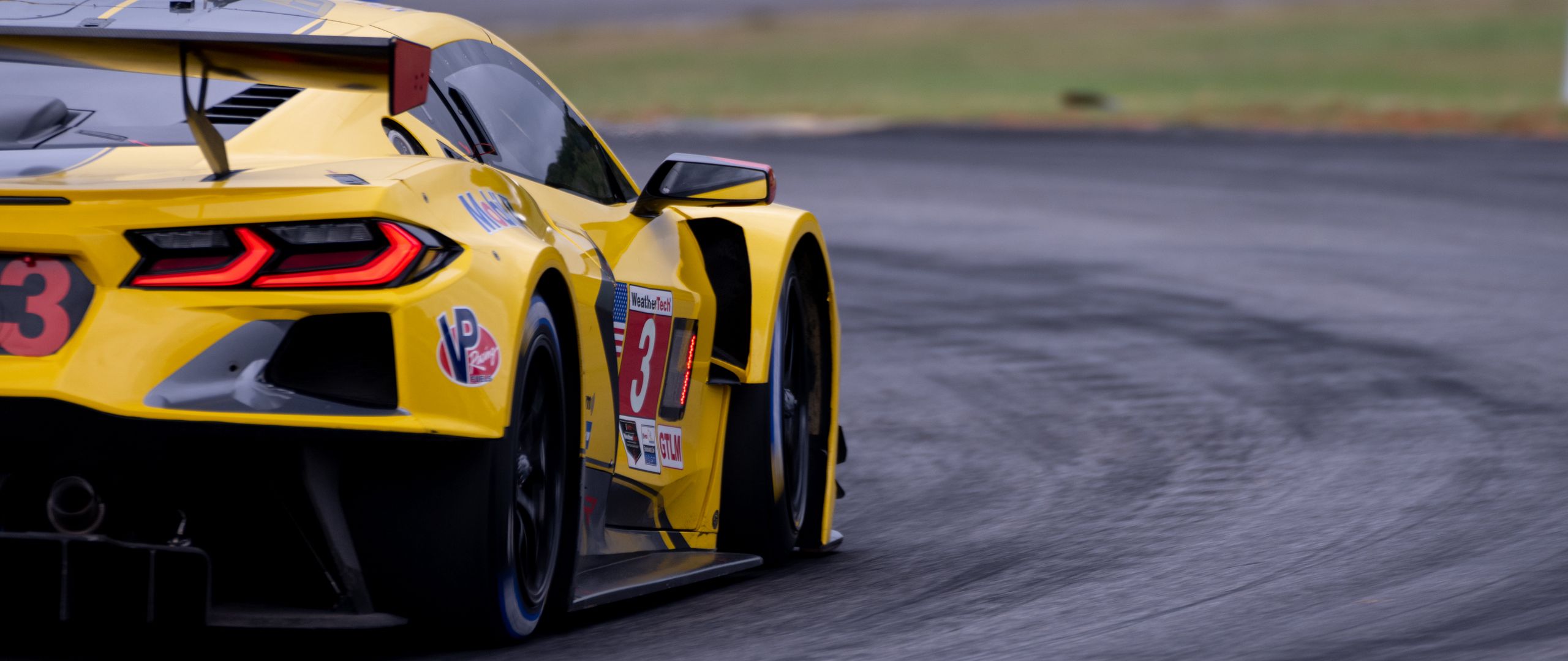 Download wallpaper 2560x1080 car, sports car, race, track, yellow dual ...