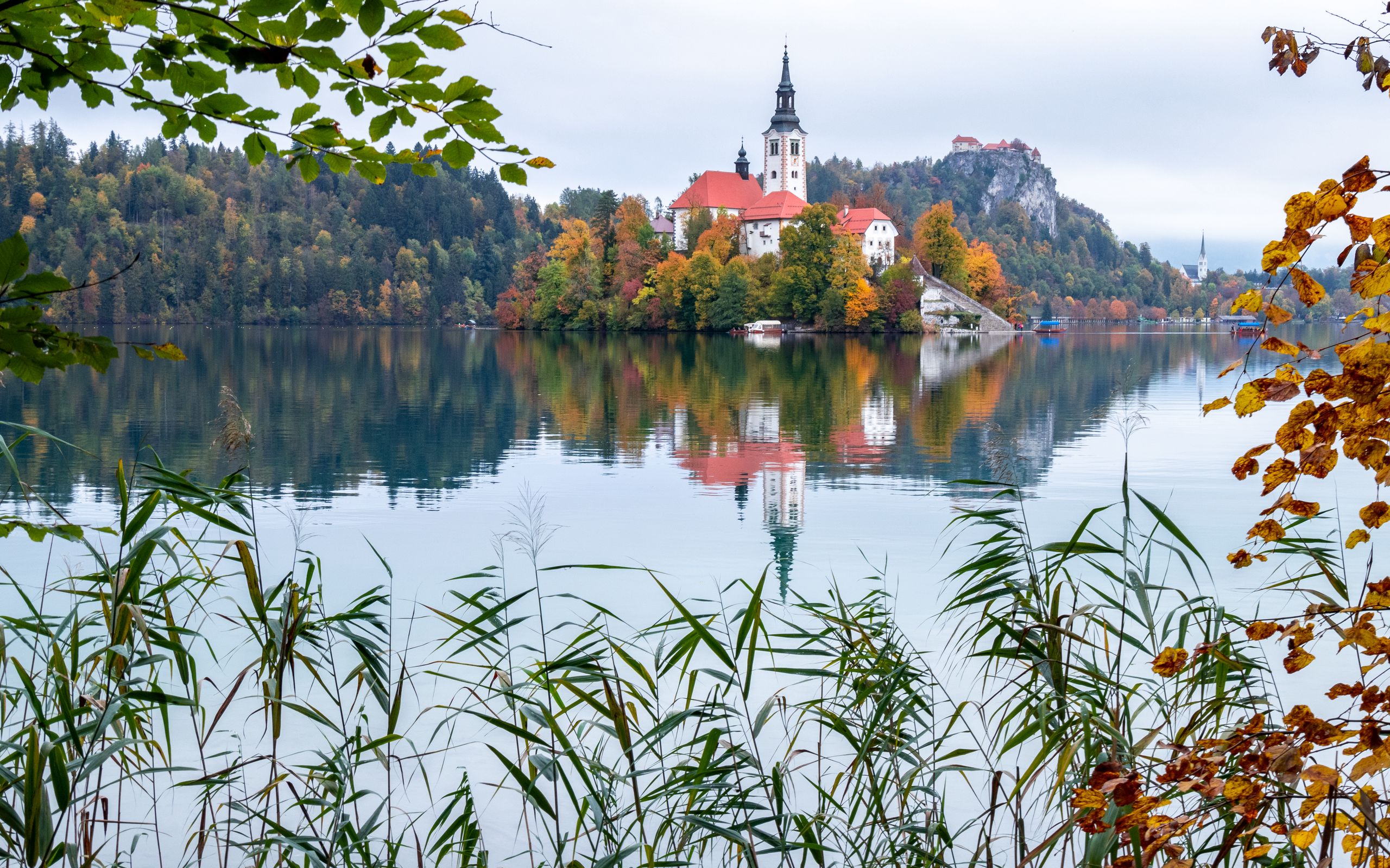 Download wallpaper 2560x1600 chapel, building, lake, reflection, trees ...