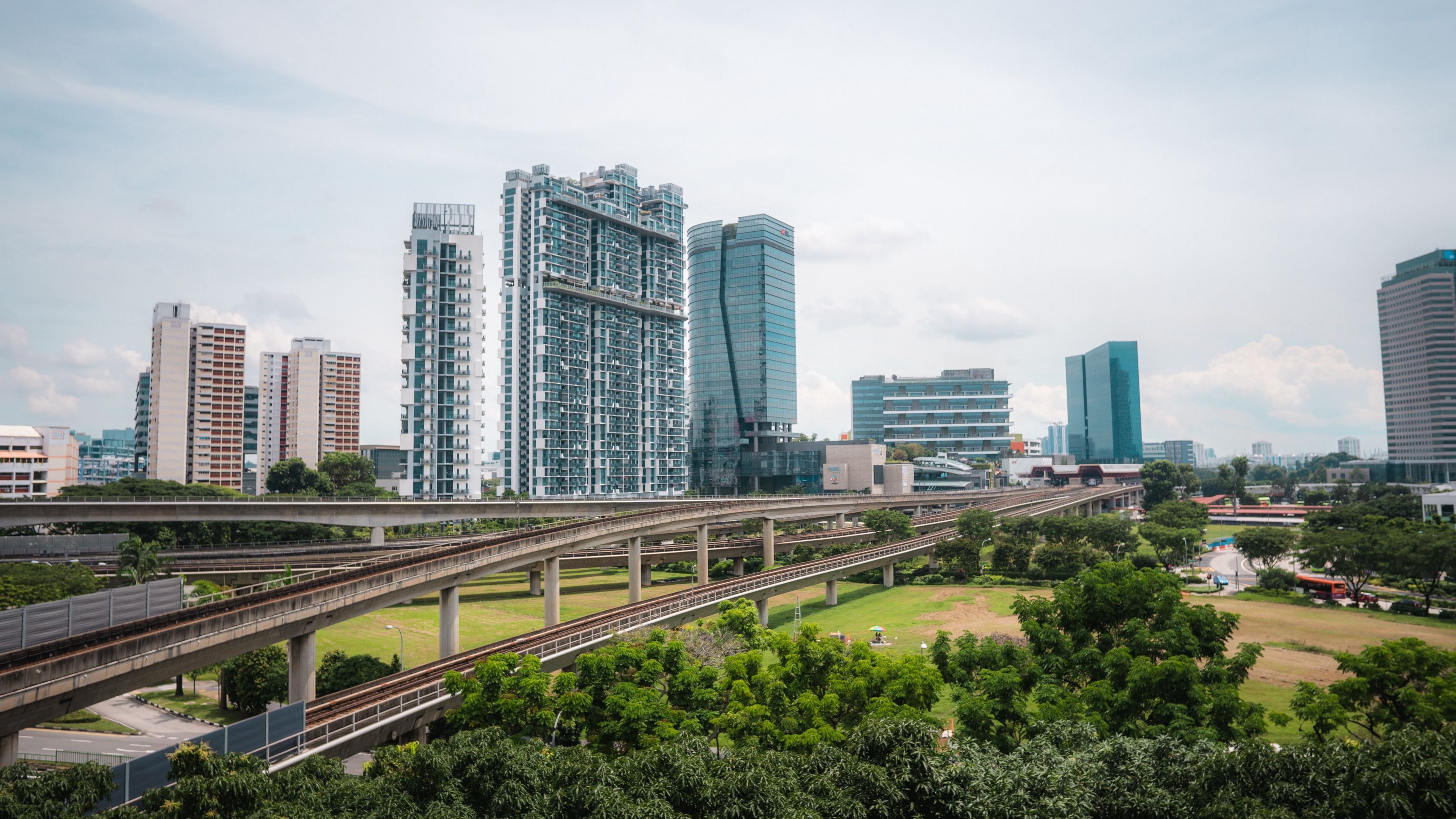Download wallpaper 3840x2160 city, buildings, bridge, road, junction ...