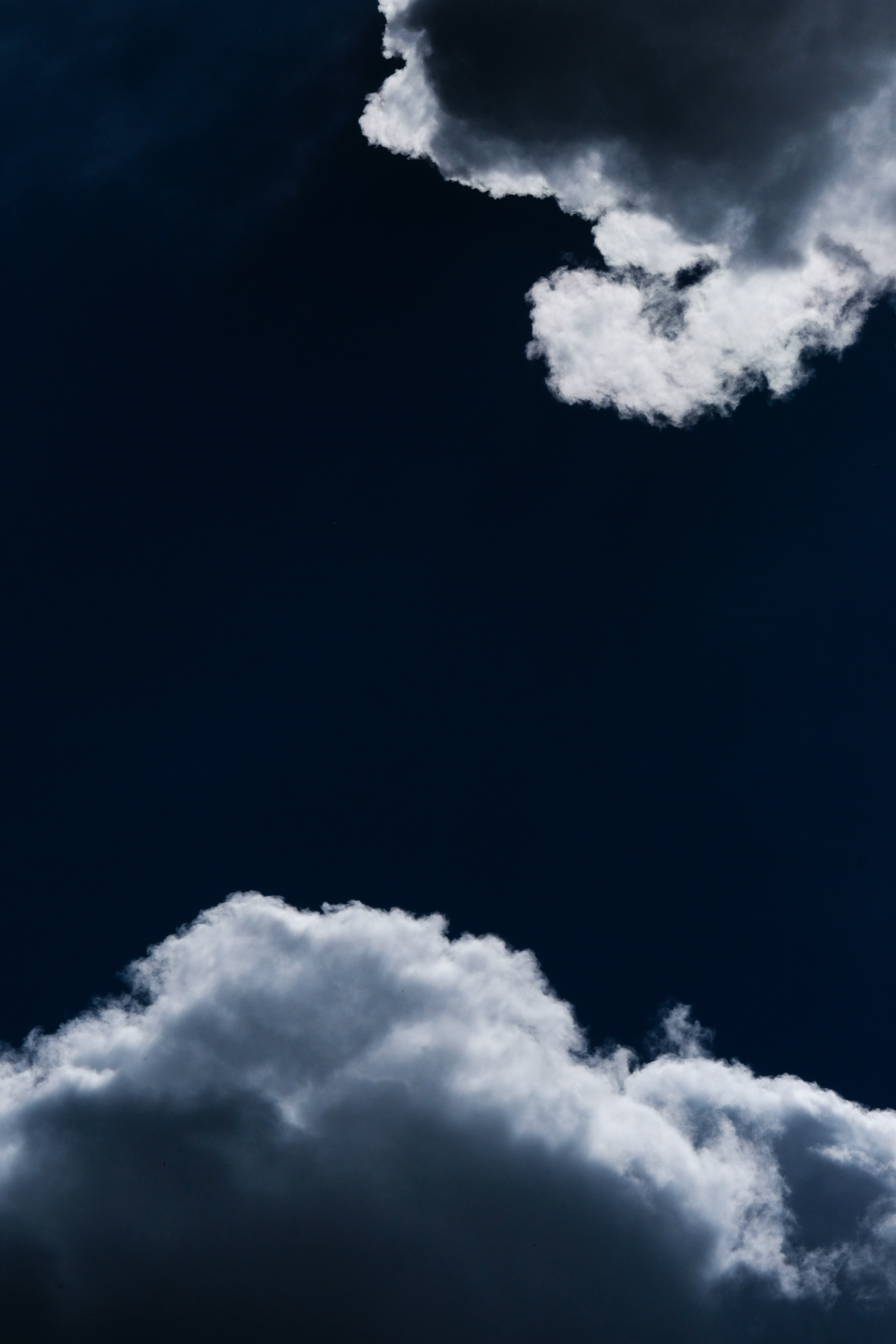 Download wallpaper 4000x6000 clouds, sky, night hd background