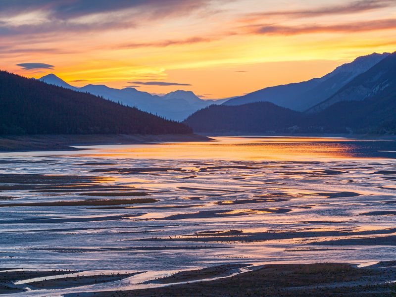 Download wallpaper 800x600 coast, water, hills, sunset pocket pc, pda ...