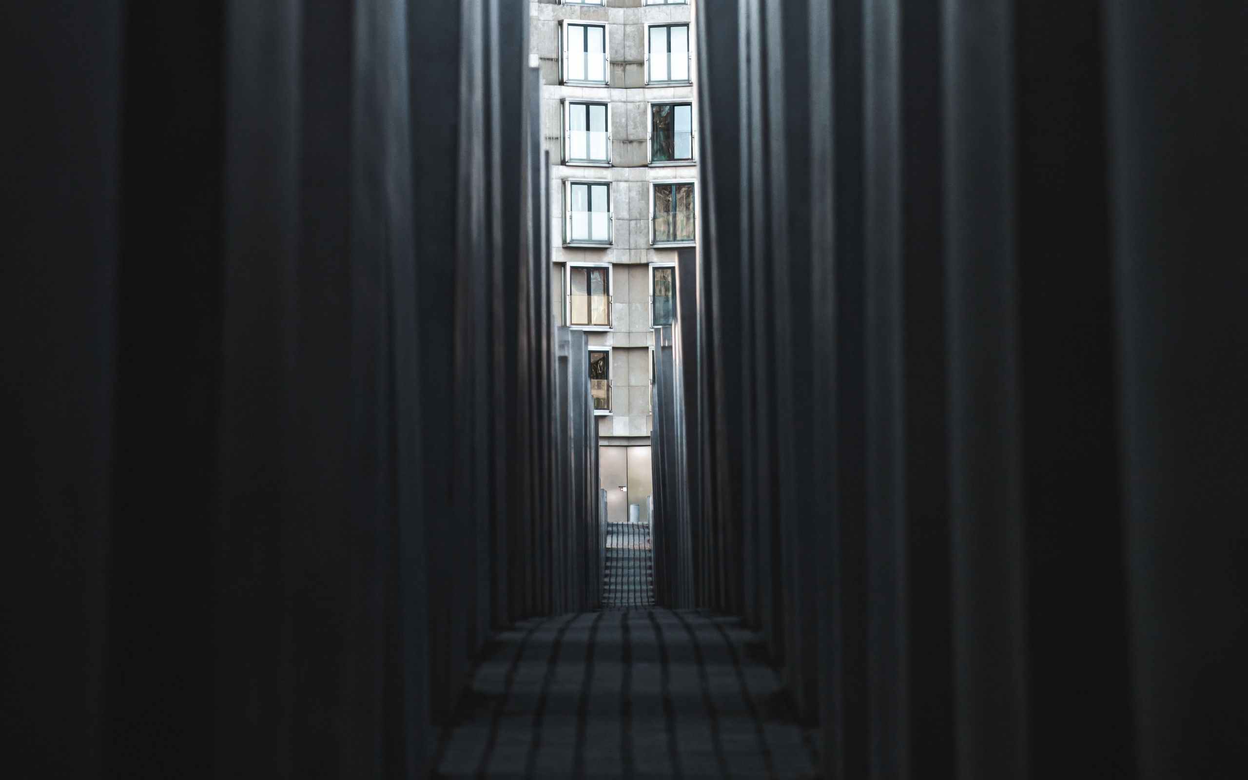 Download wallpaper 2560x1600 corridor, passage, architecture, building ...