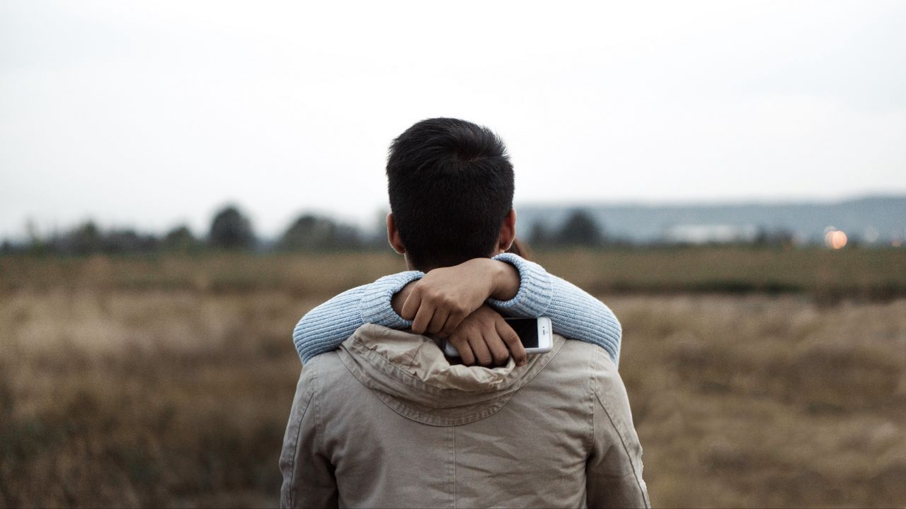 Wallpaper couple, hugs, hands, back hd, picture, image
