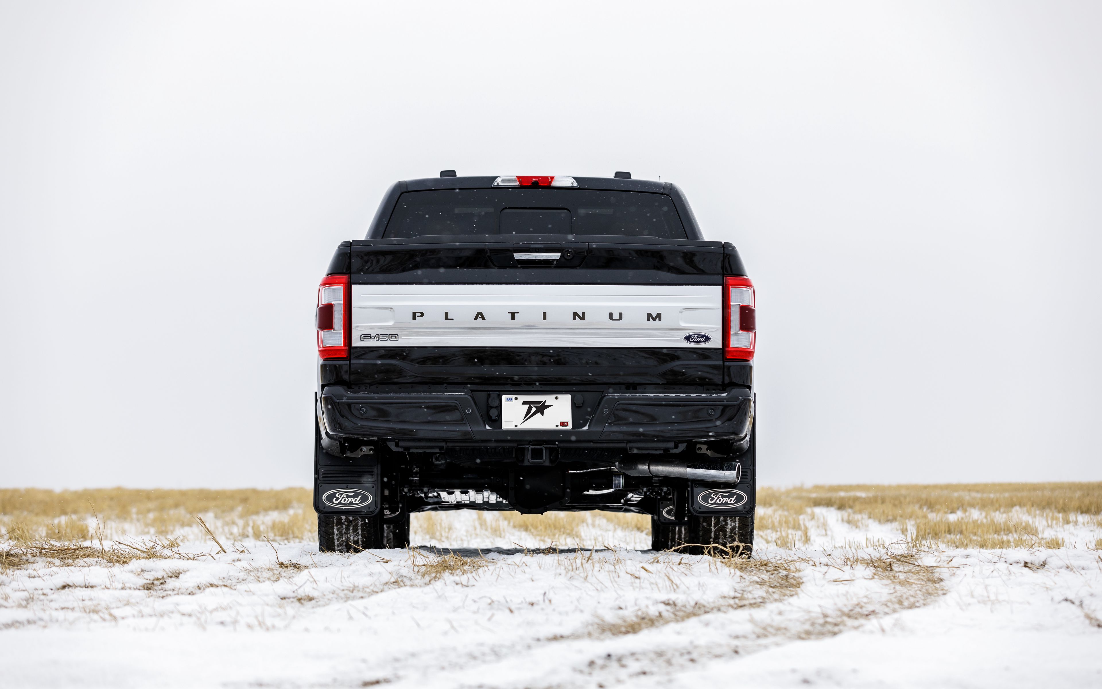 Download wallpaper 3840x2400 ford platinum, ford, car, black, suv, back ...