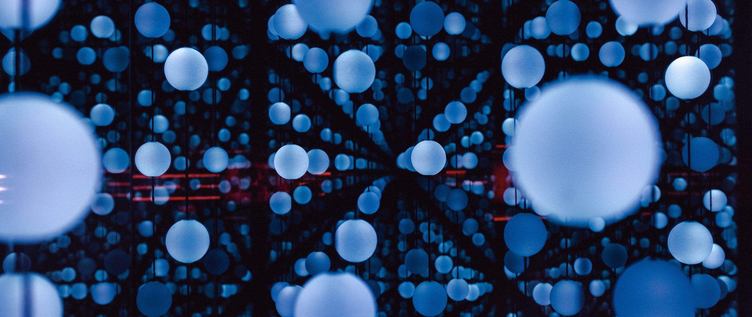 Download wallpaper 2560x1080 garlands, bulbs, perspective, reflection ...