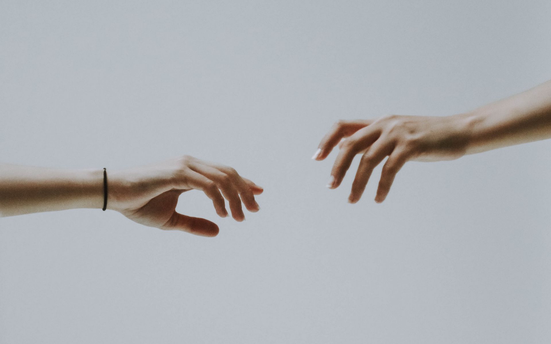 Download wallpaper 1920x1200 hands, fingers, touch, minimalism ...