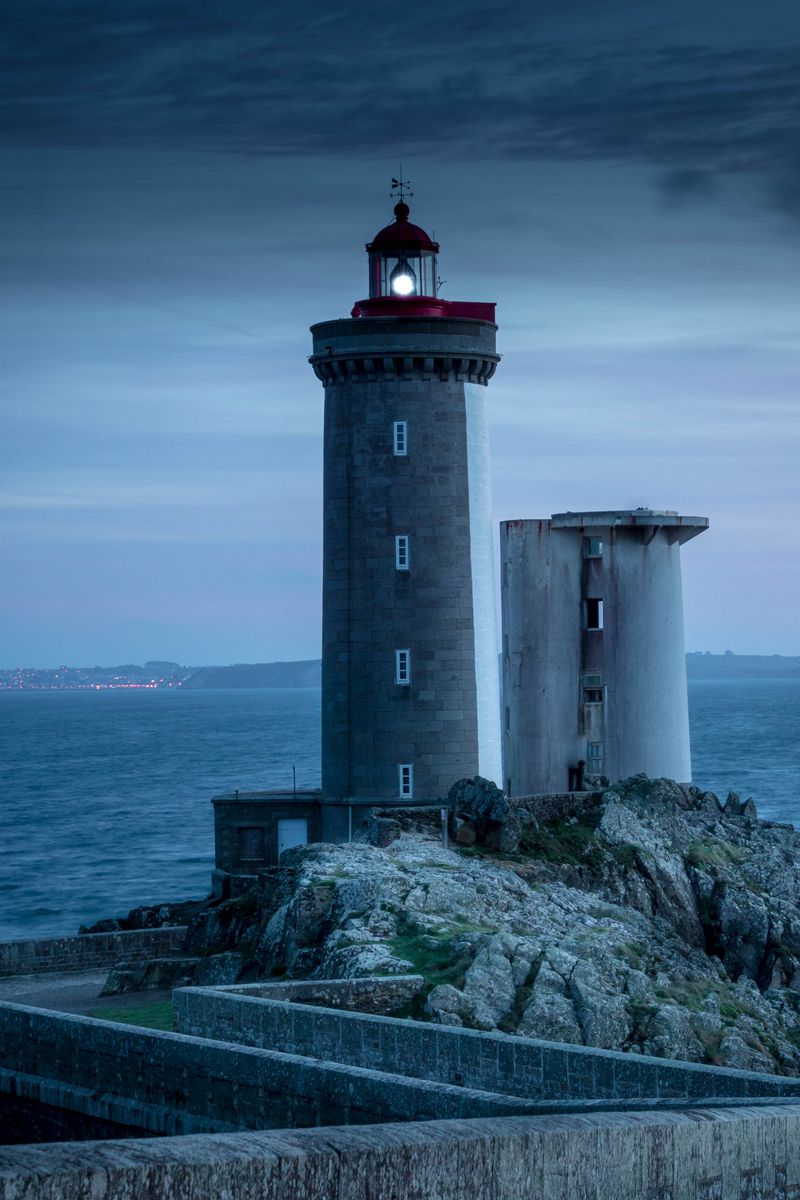 Download wallpaper 800x1200 lighthouse, light, building, evening iphone ...