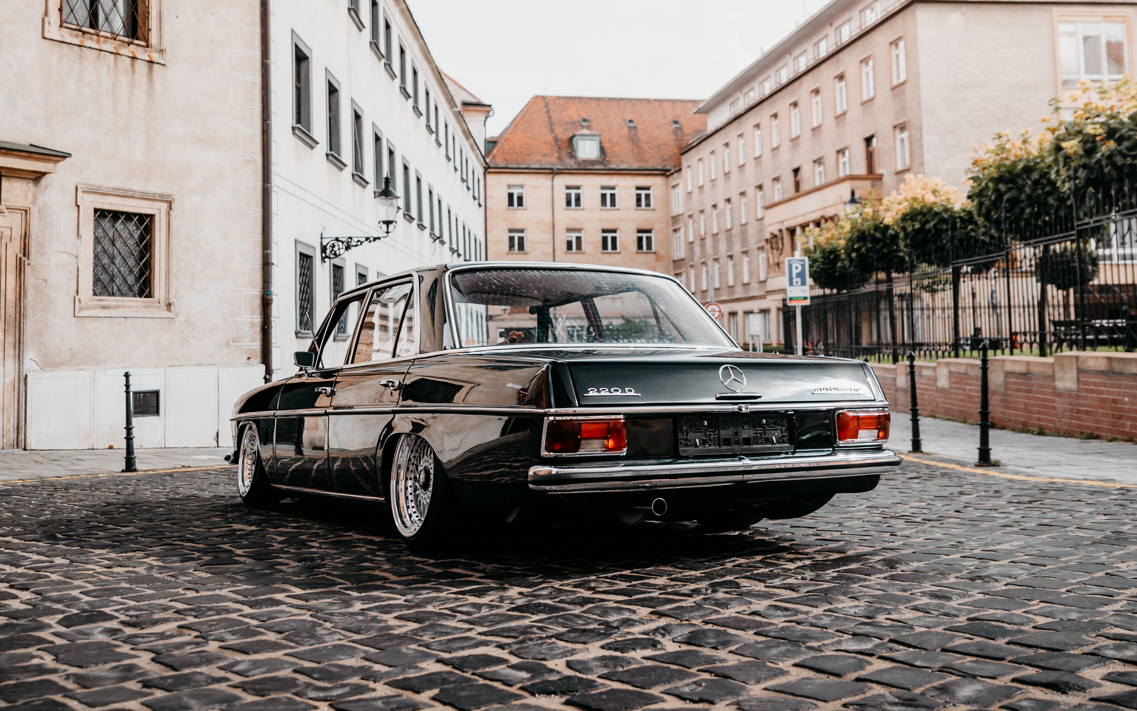 Download wallpaper 3840x2400 mercedes benz, car, retro, rear view ...