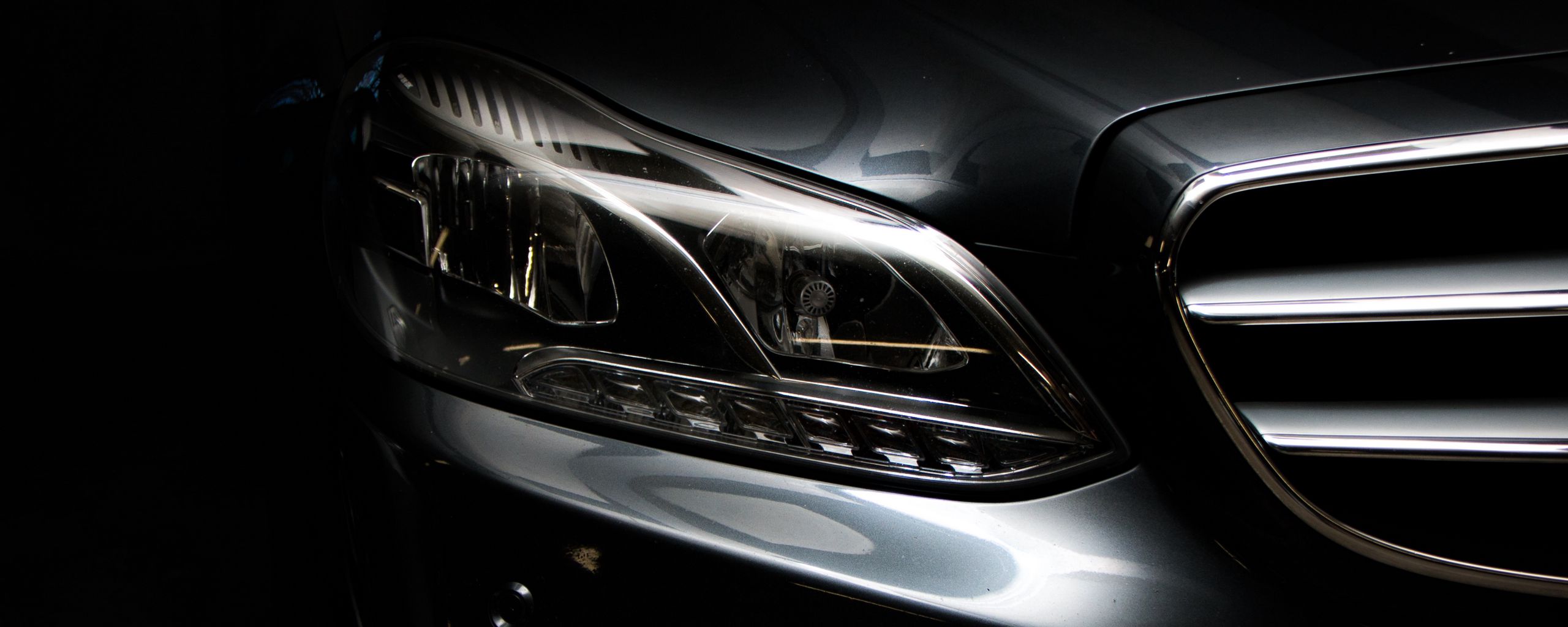 Download wallpaper 2560x1024 mercedes e class, mercedes, headlight ...