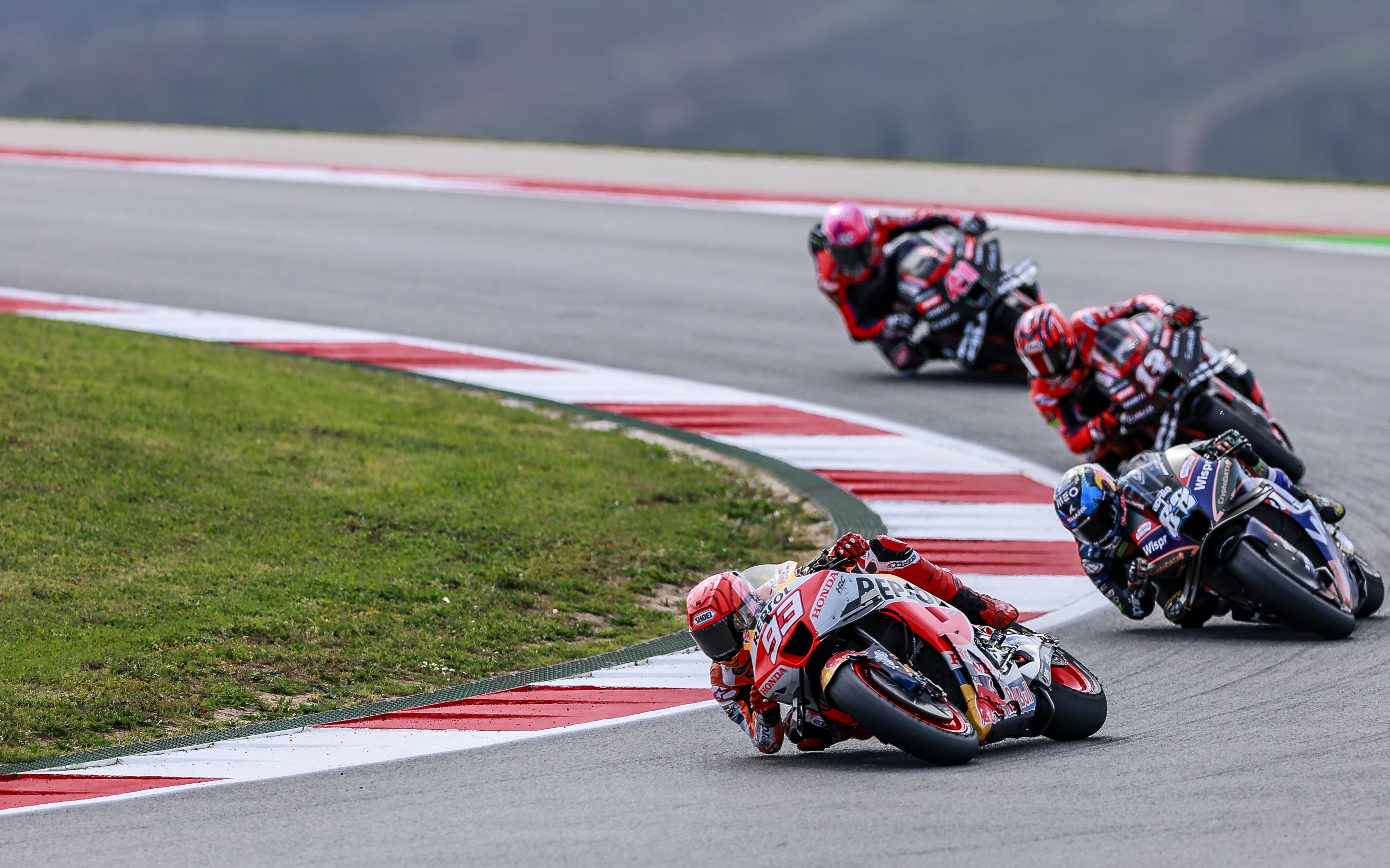 Download wallpaper 3840x2400 motorcycle, bike, motorcyclist, biker ...