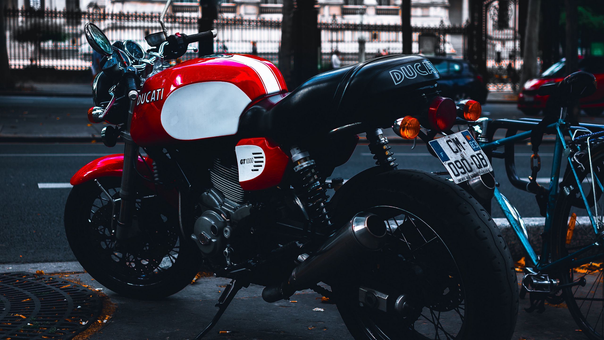 Download wallpaper 2560x1440 motorcycle, side view, red, street ...