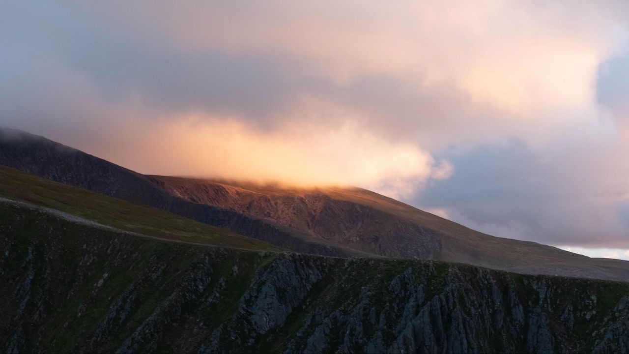 Wallpaper mountains, clouds, light, relief, nature hd, picture, image