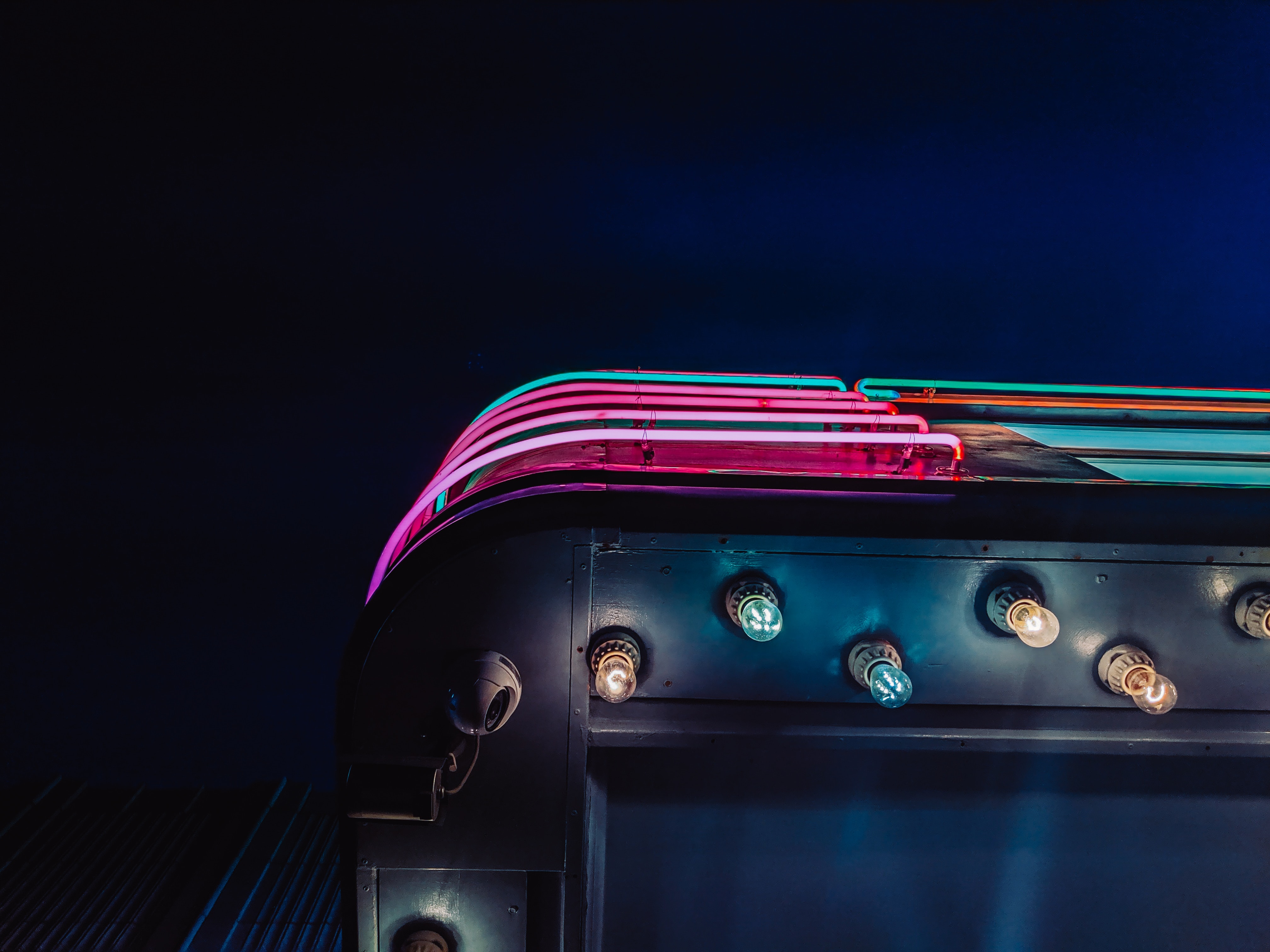 Download wallpaper 4032x3024 neon, light bulb, light, electric ...