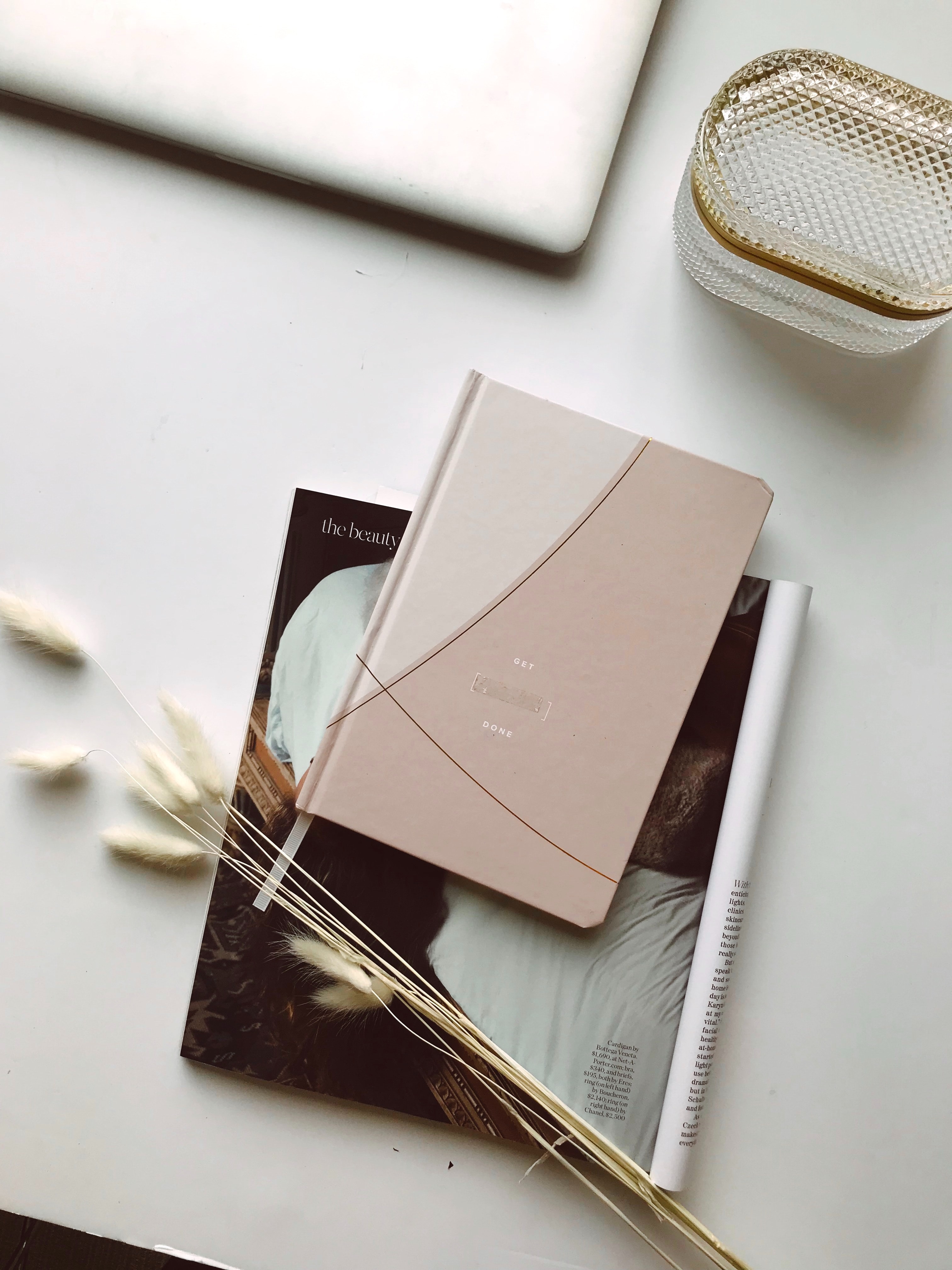 Download wallpaper 3024x4032 notebook, magazine, bouquet, ears ...