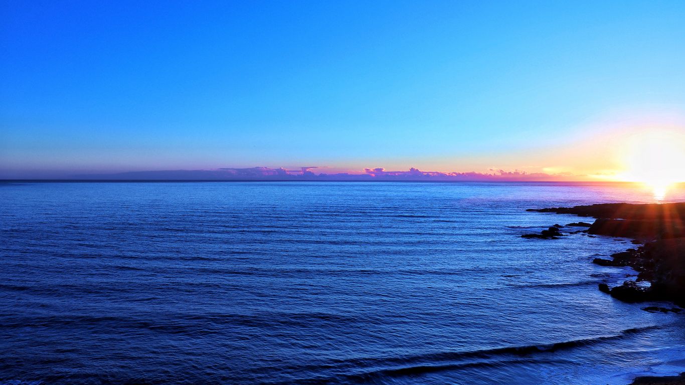 Download wallpaper 1366x768 ocean, skyline, sky, sunset tablet, laptop ...
