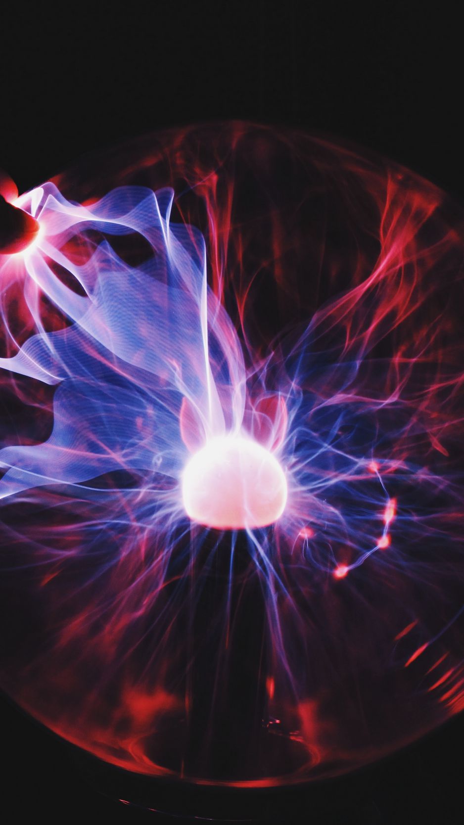 Download wallpaper 938x1668 plasma lamp, neon, electrode, glow iphone 8 ...