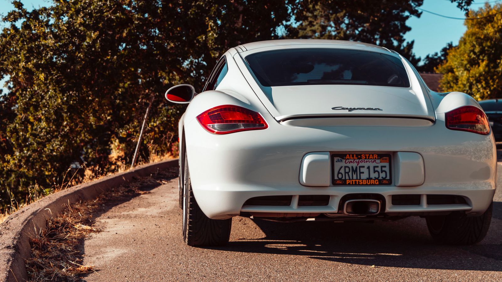 Download wallpaper 1600x900 porsche cayman, porsche, car, sportscar ...