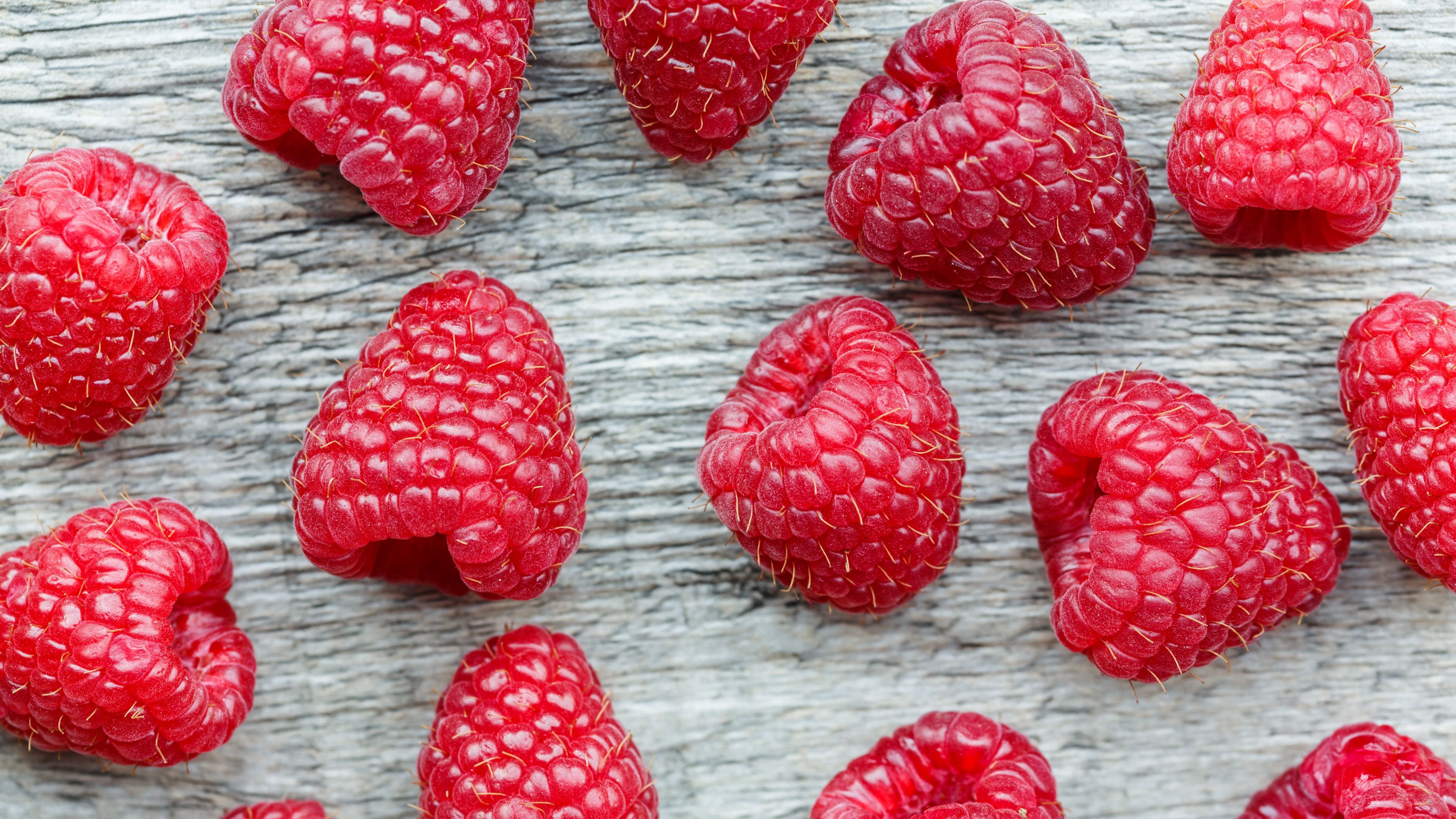 Download wallpaper 3840x2160 raspberries, berries, fruits, ripe 4k uhd ...