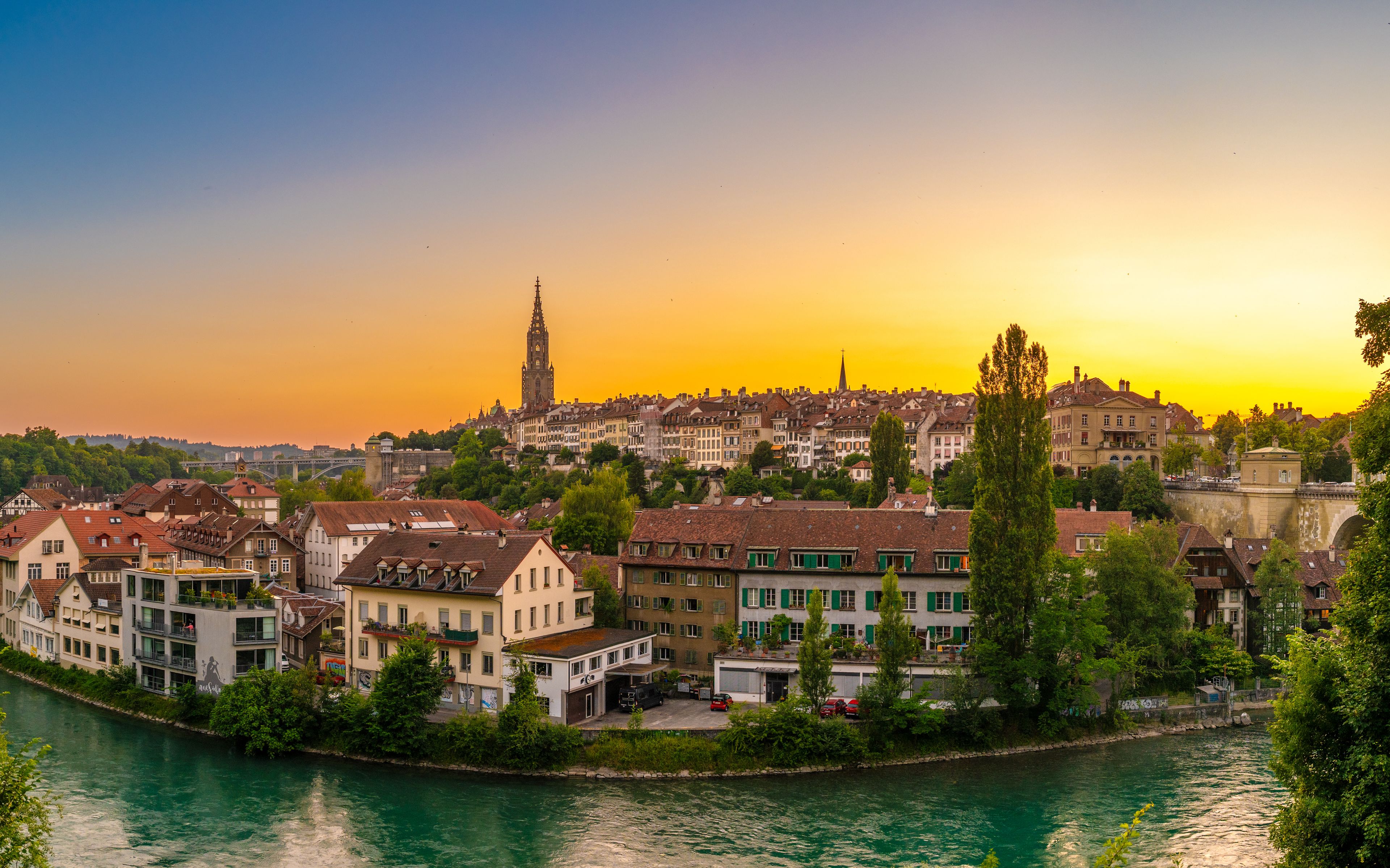 Download wallpaper 3840x2400 river, city, embankment, architecture ...