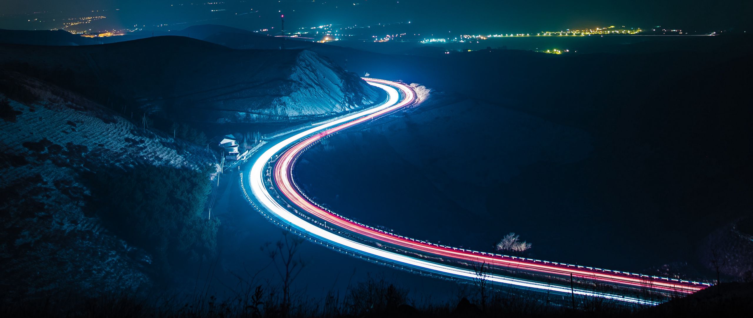 Download wallpaper 2560x1080 road, turn, backlight, night dual wide ...