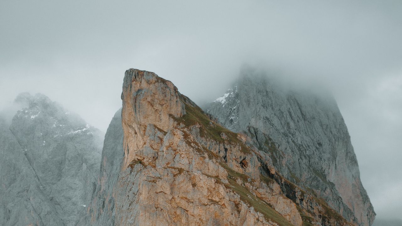 Wallpaper rock, cliff, fog, slope, mountains hd, picture, image