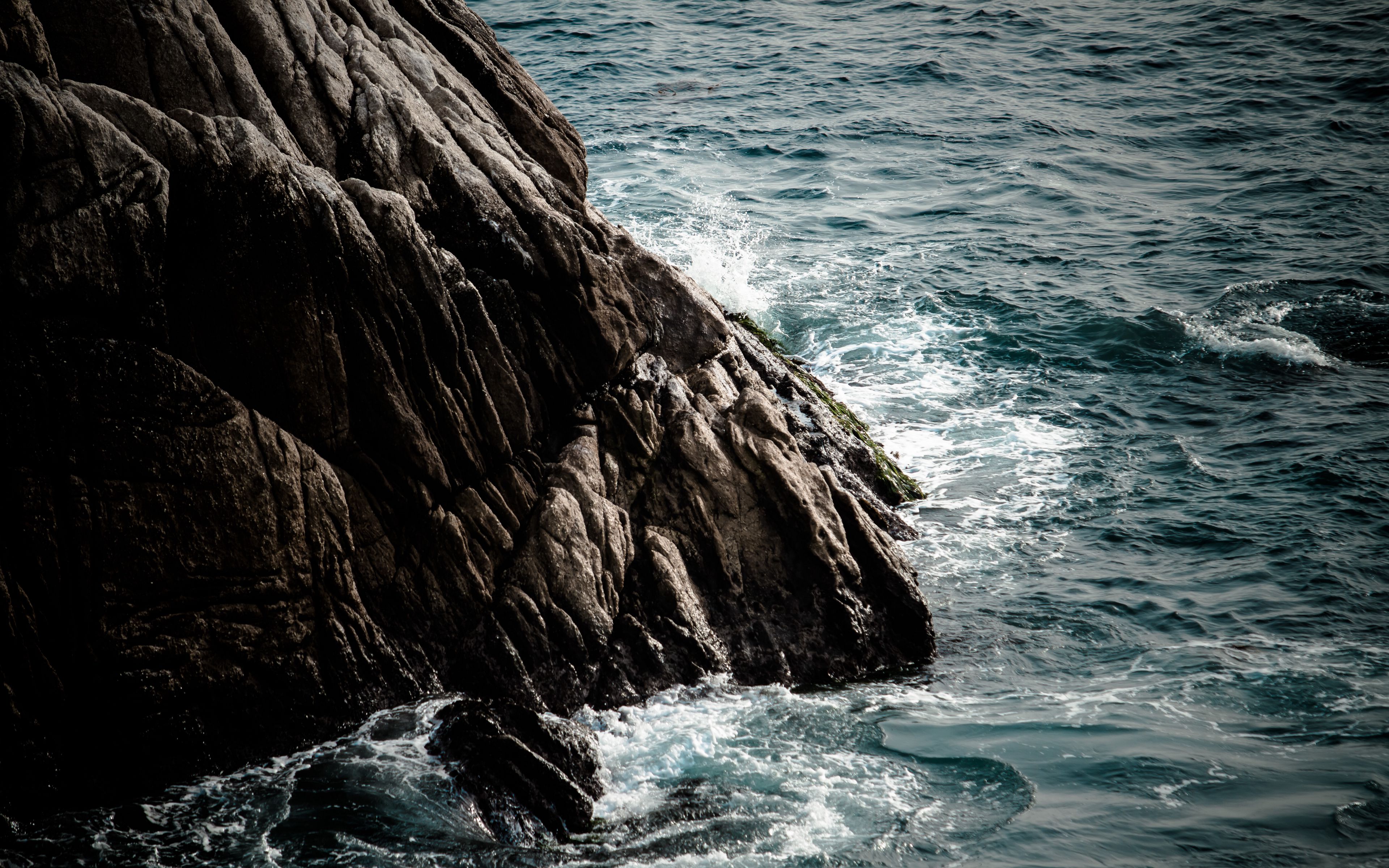 Download wallpaper 3840x2400 rock, sea, splashes, foam 4k ultra hd 16: ...