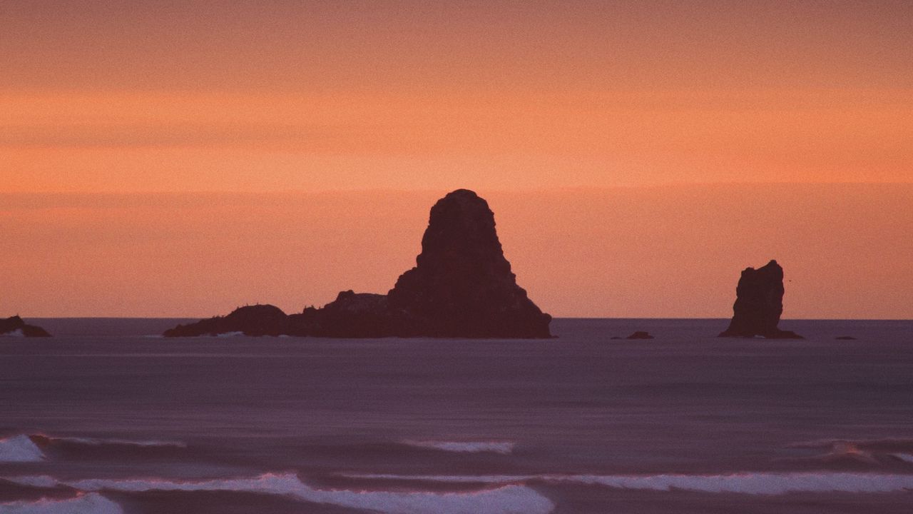 Wallpaper rock, sunset, sea, waves, landscape hd, picture, image