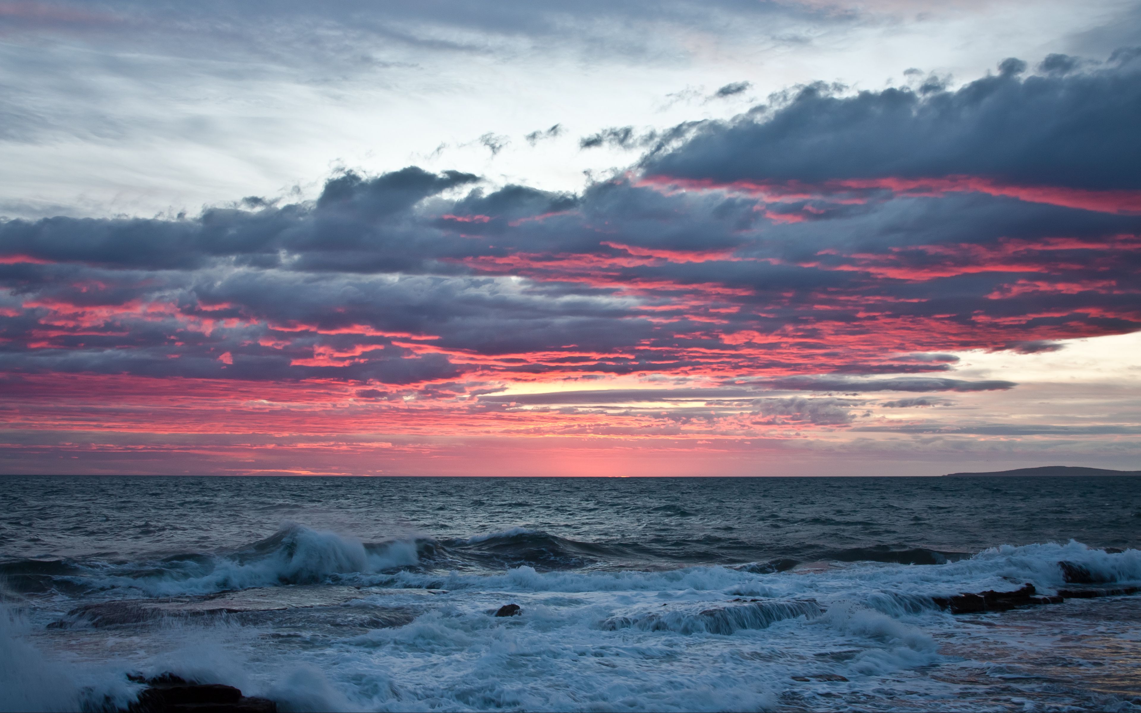 Download wallpaper 3840x2400 sea, waves, foam, horizon, clouds 4k ultra ...