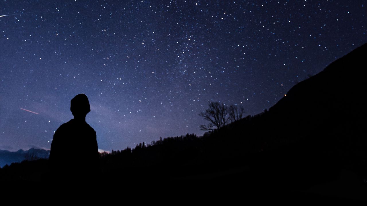 Wallpaper silhouette, starry sky, man, night hd, picture, image