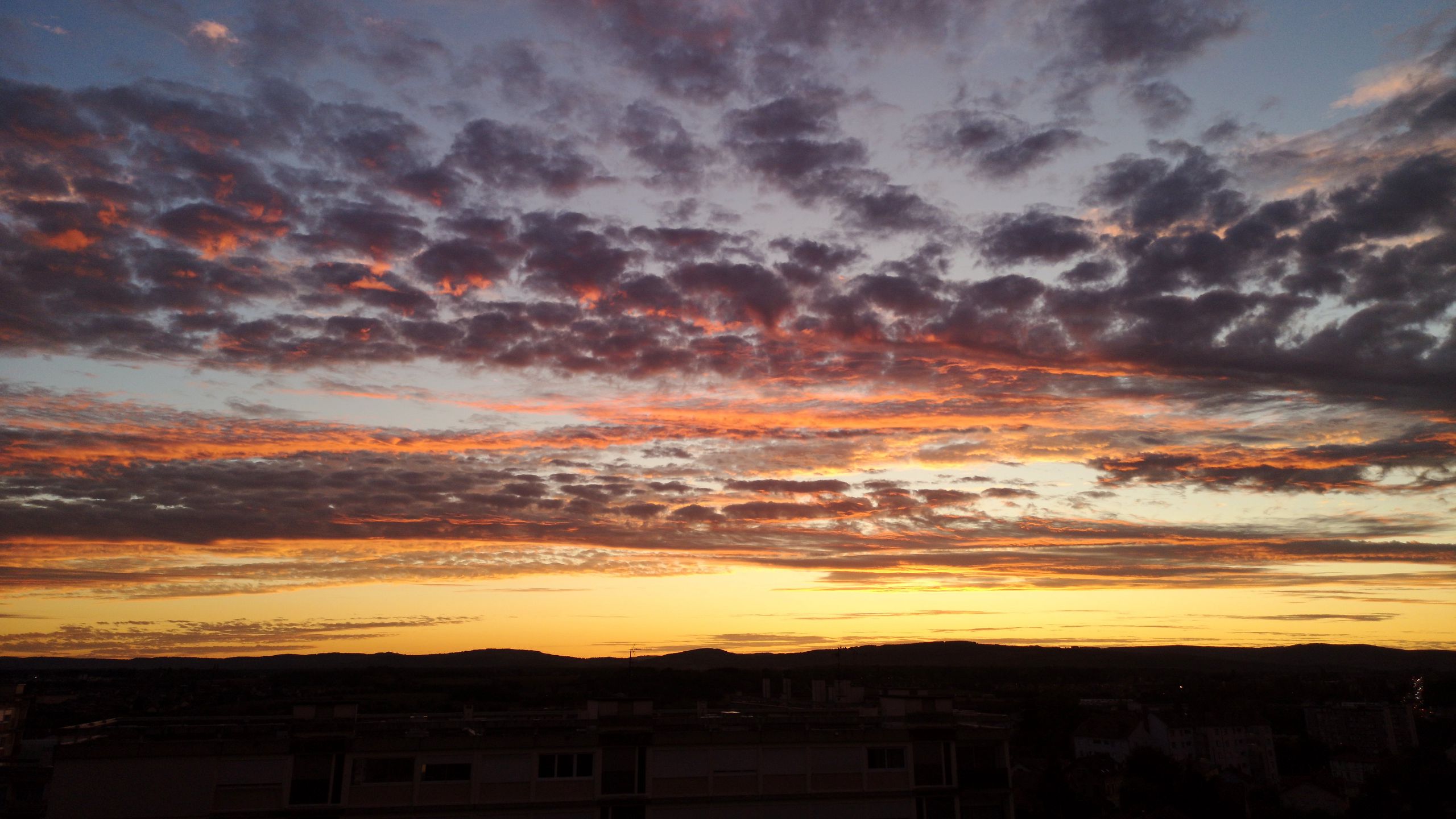Download wallpaper 2560x1440 sky, clouds, sunset, building widescreen ...