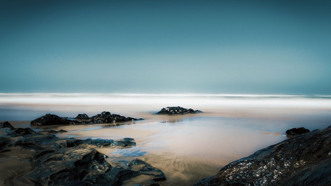 Wallpaper stones, water, fog, coast, horizon hd, picture, image