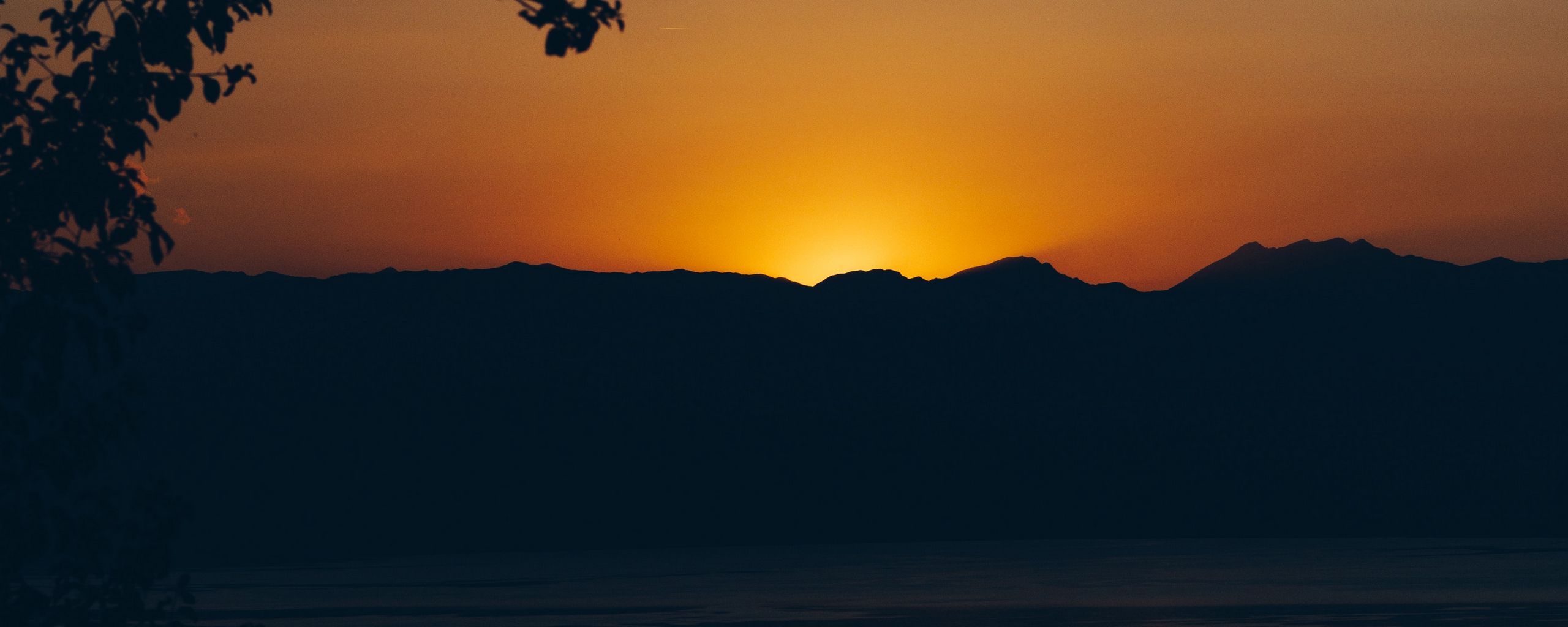 Download wallpaper 2560x1024 sunset, mountains, lake, dark, dusk ...