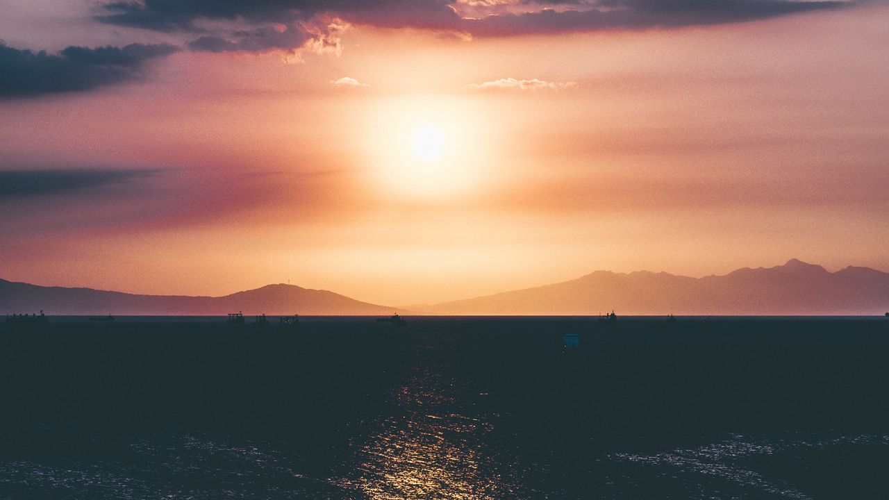 Download wallpaper 1280x720 sunset, skyline, sea, sky hd, hdv, 720p hd ...