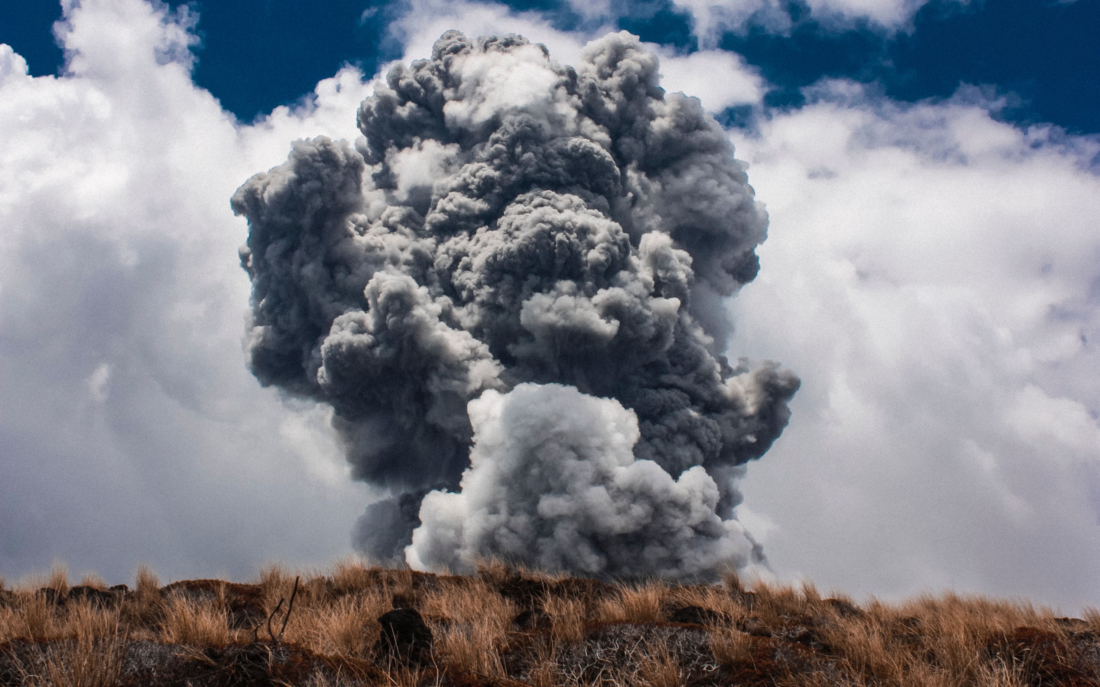 Download wallpaper 3840x2400 tornado, atmospheric whirlwind ...