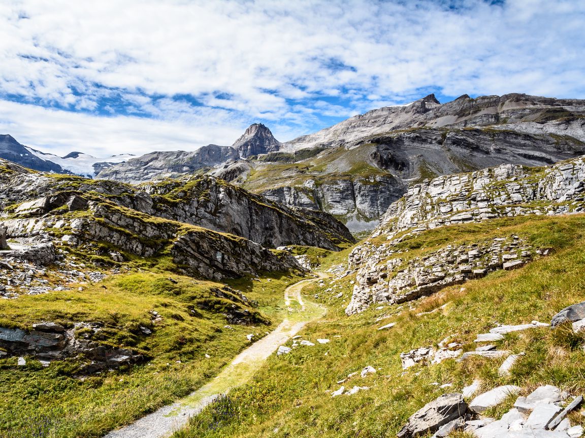 Download wallpaper 1152x864 valley, mountains, landform, landscape ...