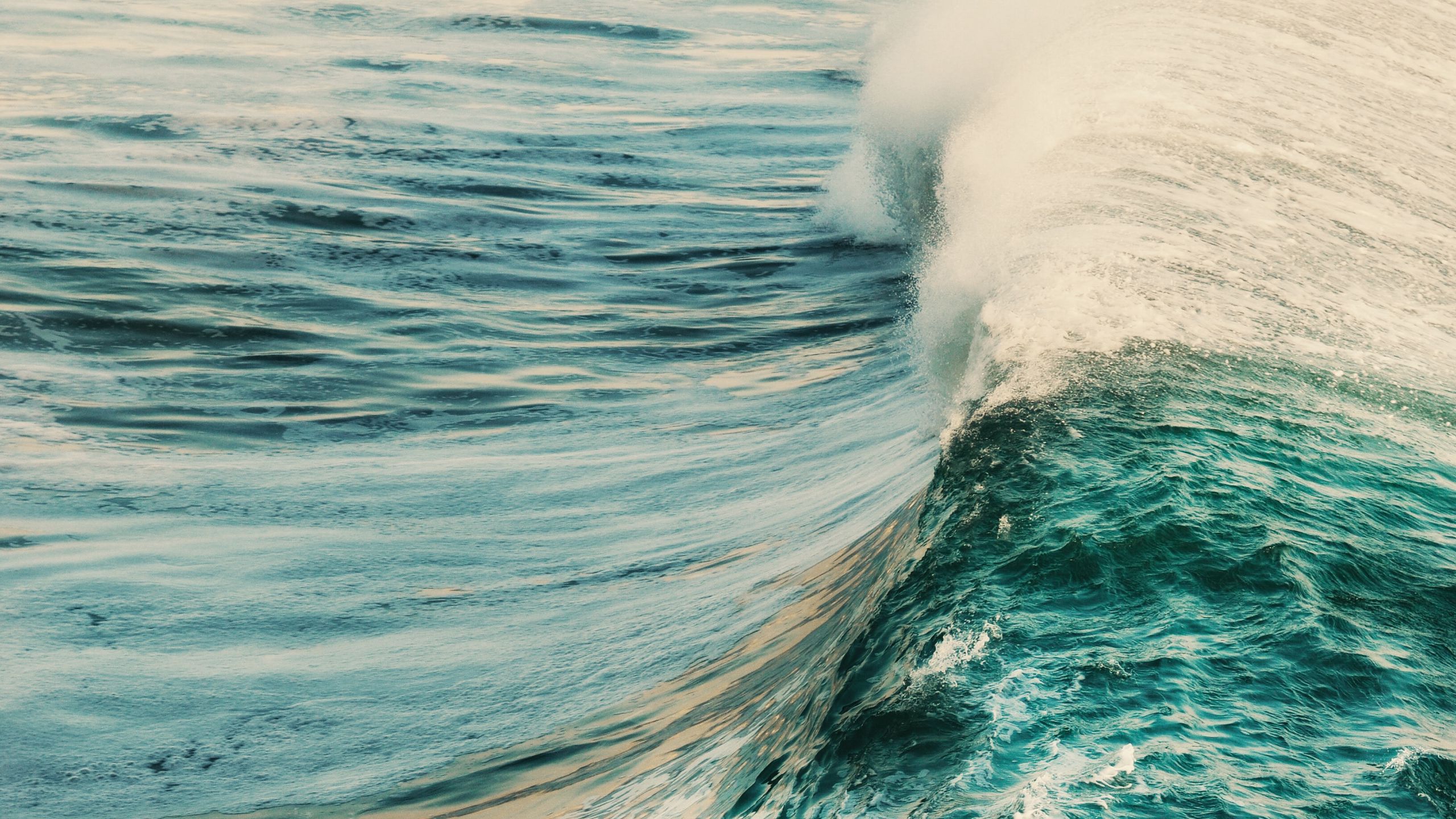 Download wallpaper 2560x1440 waves, water, ocean widescreen 16:9 hd ...
