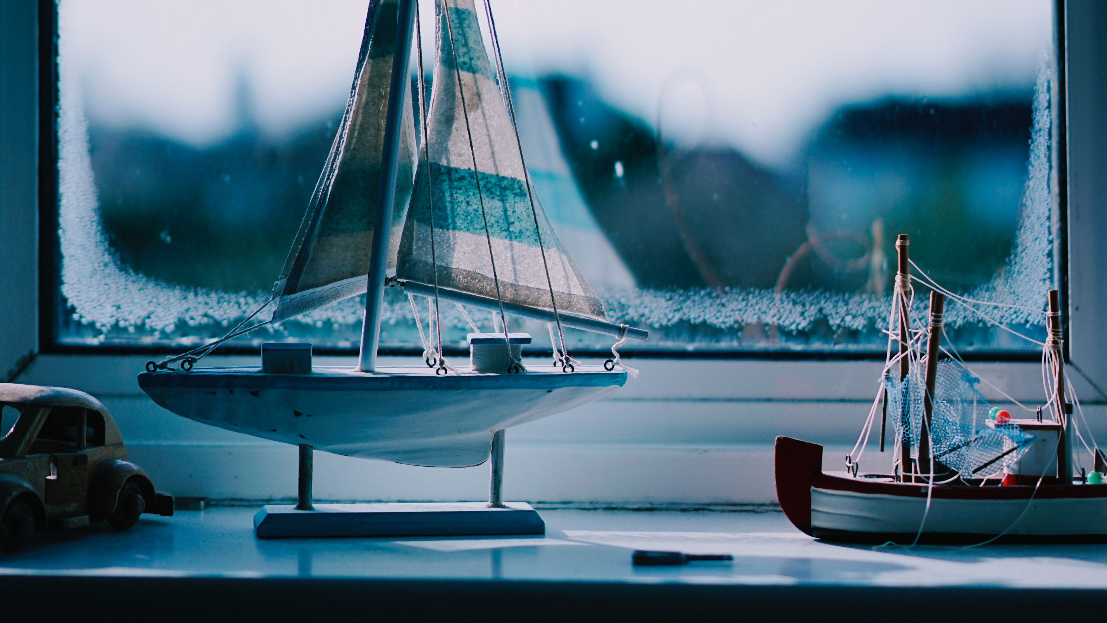 Download wallpaper 3840x2160 window sill, boat, window, figurines 4k ...